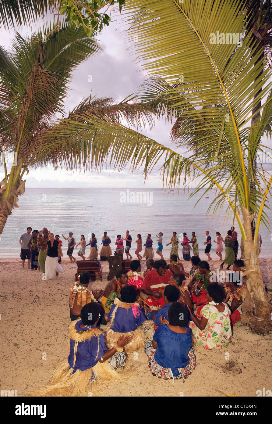 Fiji fijian traditional costume hi-res stock photography and images - Alamy