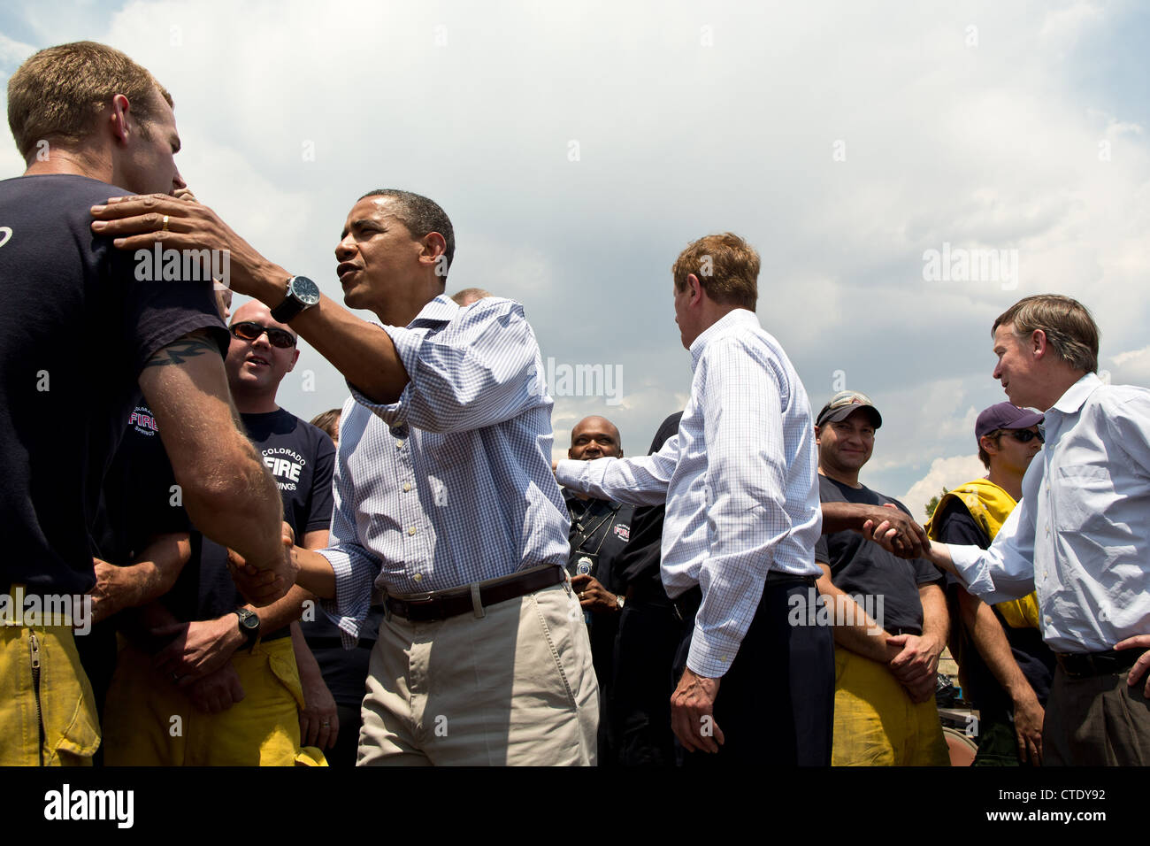 US President Barack Obama greets personnel fighting wildfires at Fire ...