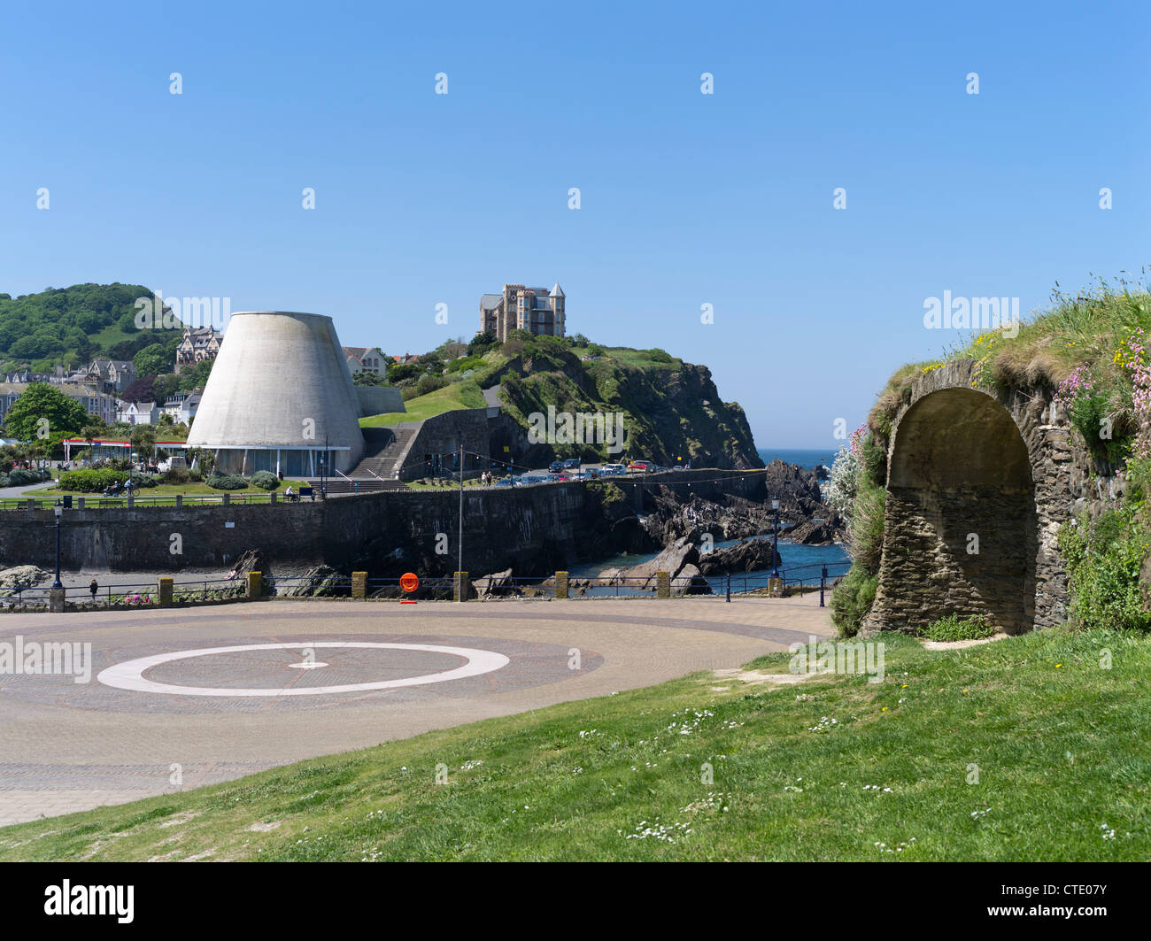 dh ILFRACOMBE DEVON North Devonshire seaside town Landmark theatre ...