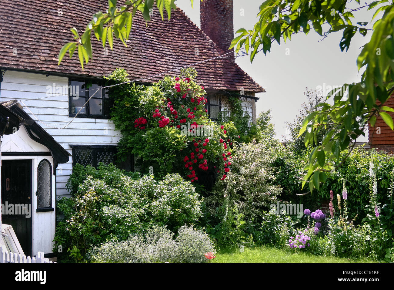 Cottage in Matfield Kent Stock Photo - Alamy