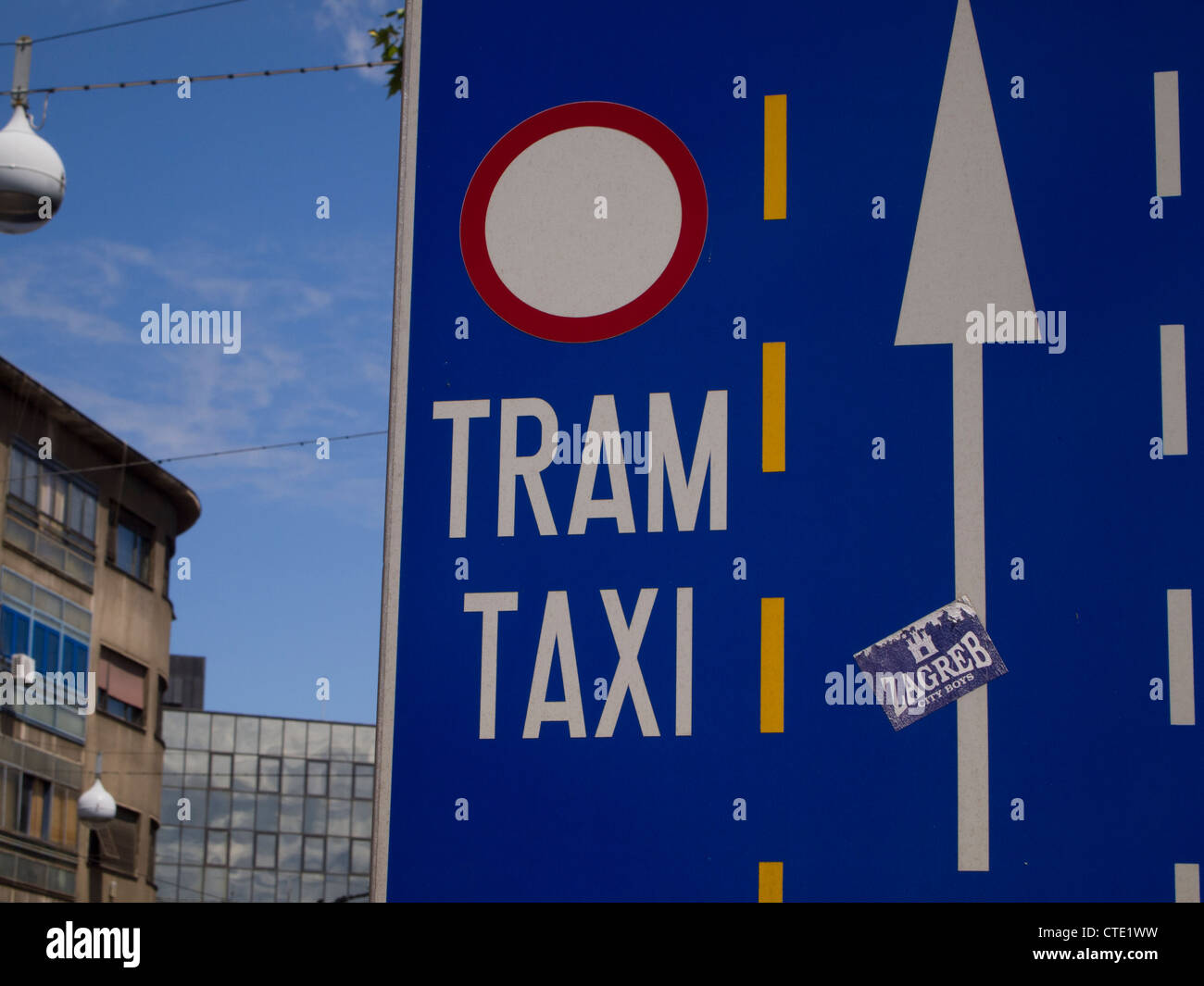 Croatian road sign hi-res stock photography and images - Alamy