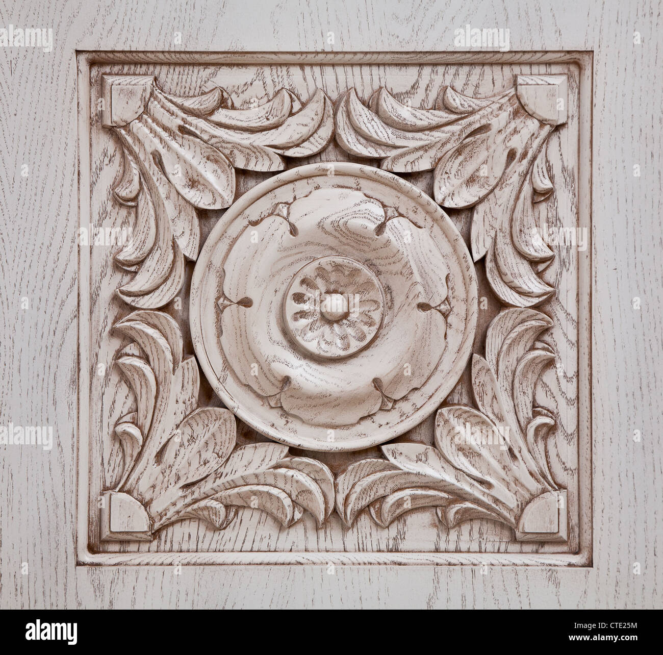 Carved pattern on wood, element of decor Stock Photo - Alamy