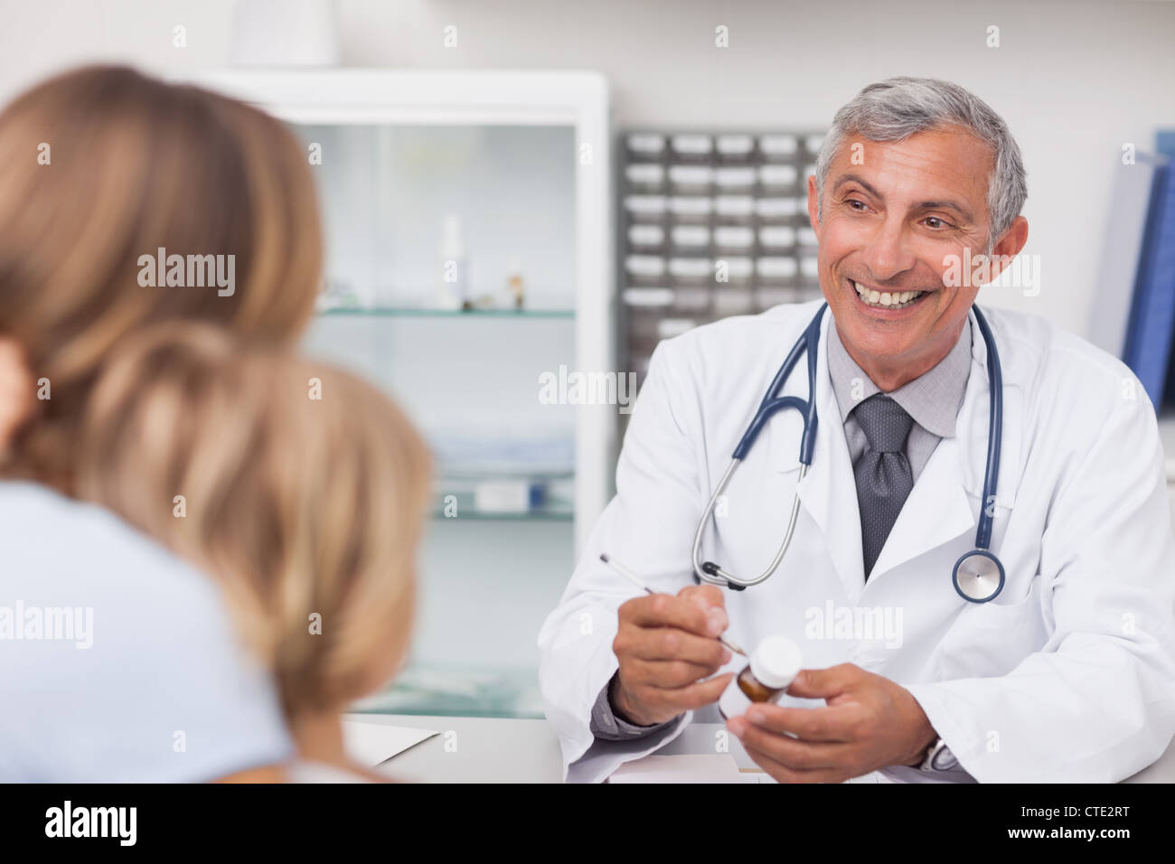 Doctor patient box hi-res stock photography and images - Alamy