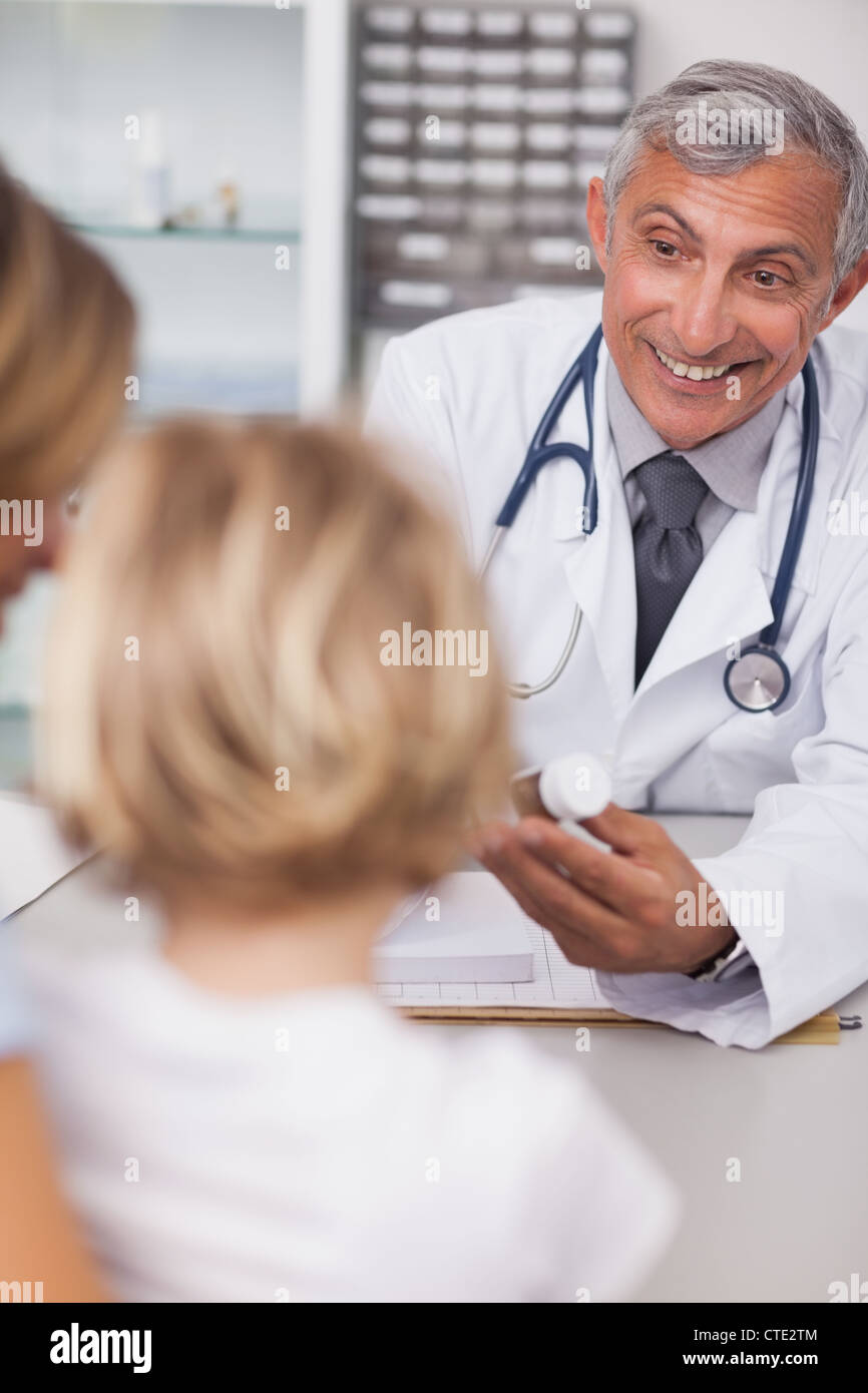Doctor patient box hi-res stock photography and images - Alamy