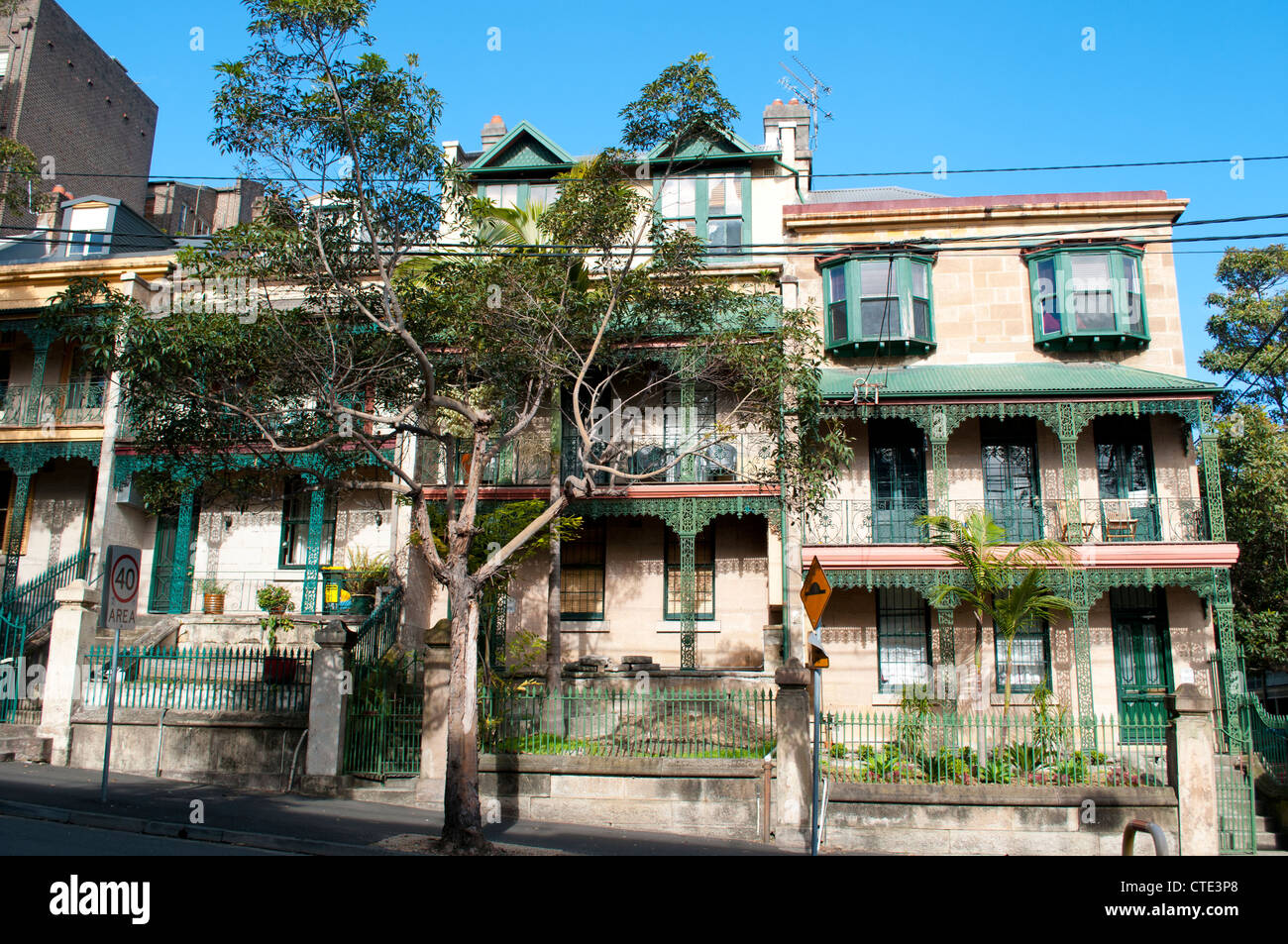 Street terraced houses liverpool hi-res stock photography and images ...