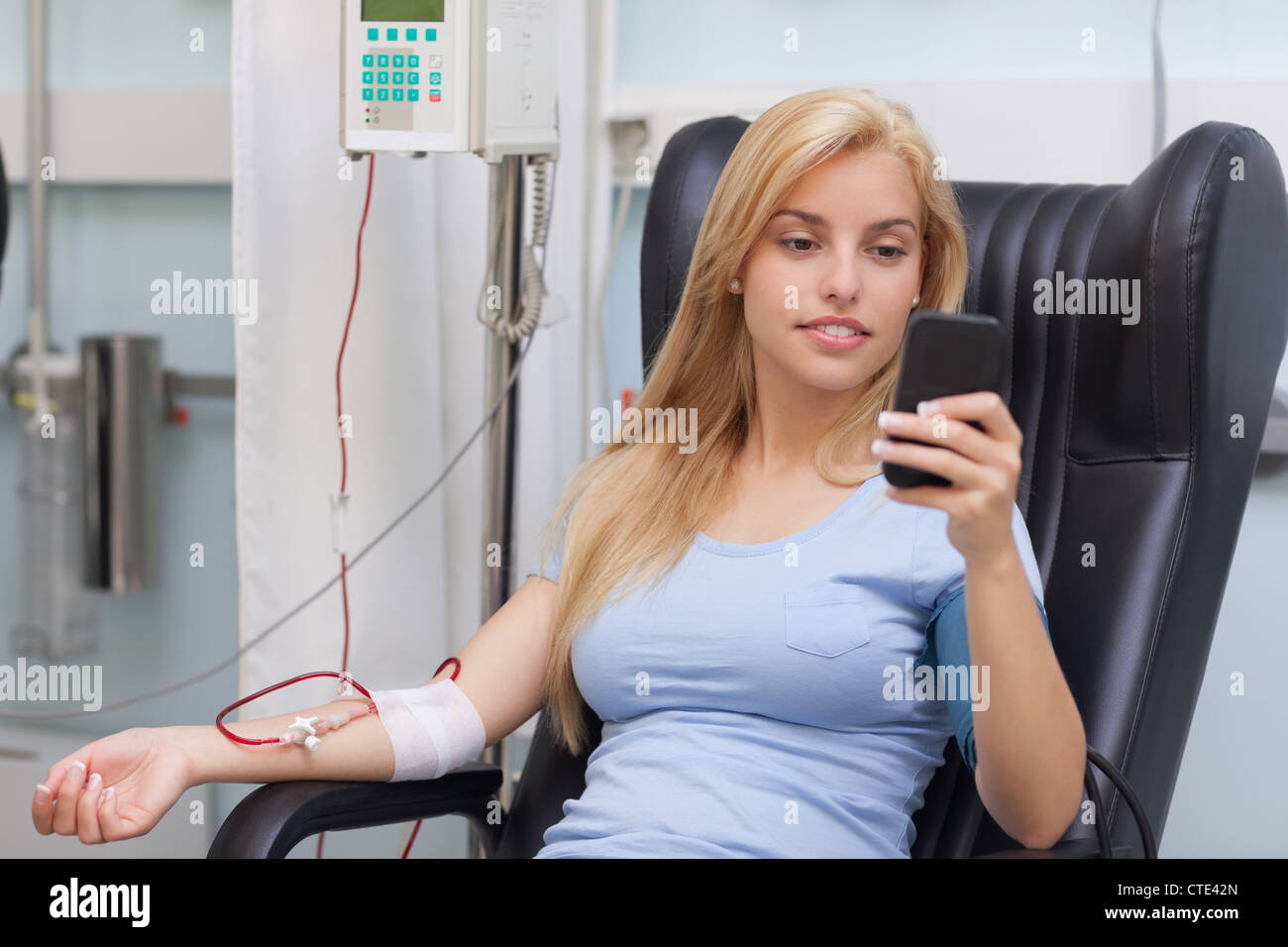 Mobile blood donor hi-res stock photography and images - Alamy