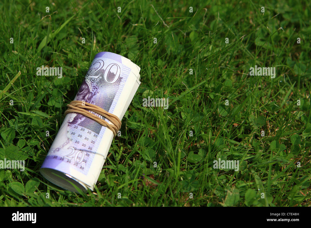 Rolled notes hi-res stock photography and images - Alamy