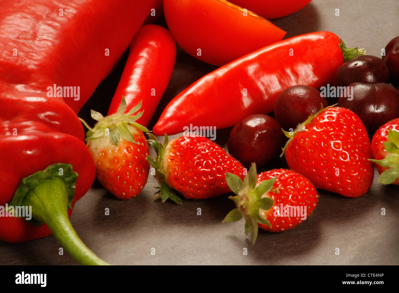 Red skinned fruit and vegetables Stock Photo - Alamy