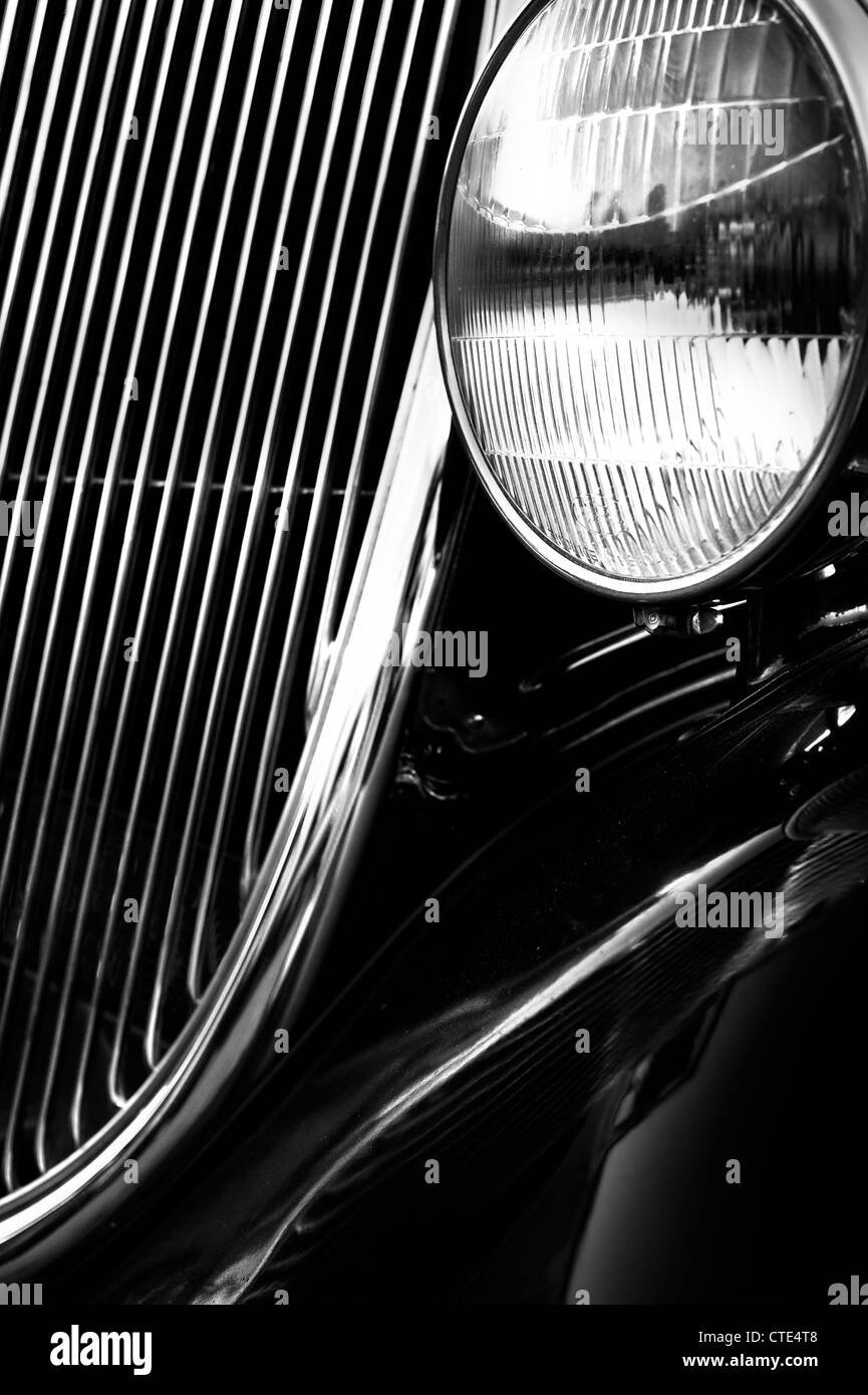 Shiny vintage classic car Black and White Stock Photos & Images - Alamy