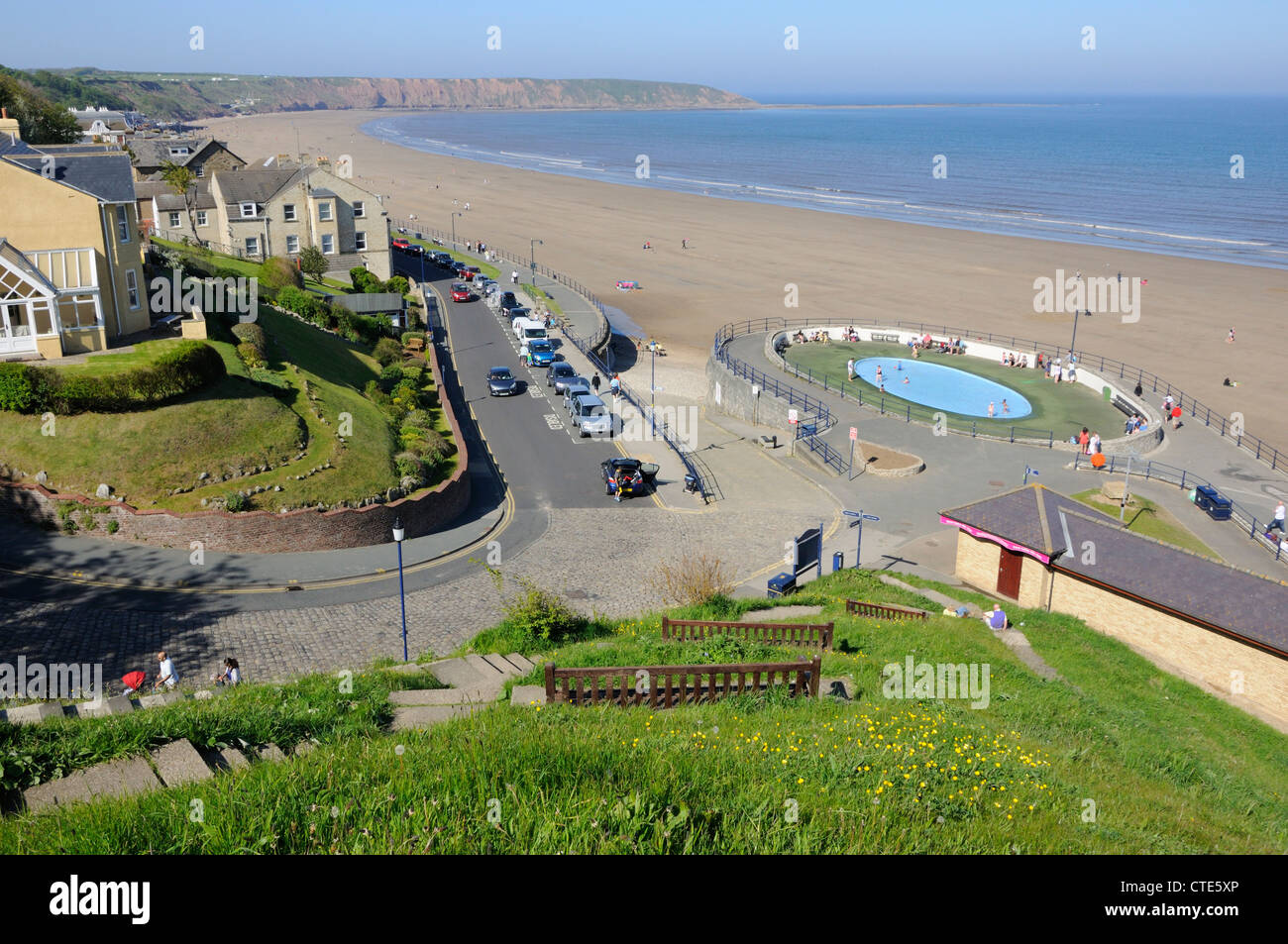 Filey bay beach hi-res stock photography and images - Alamy