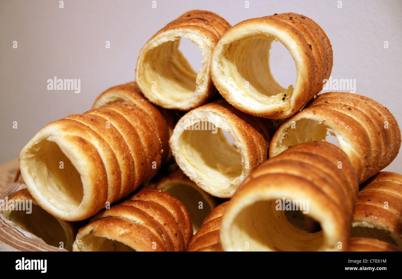 Trdelník. Traditional cake and sweet pastry. Prague. Czech Republic ...