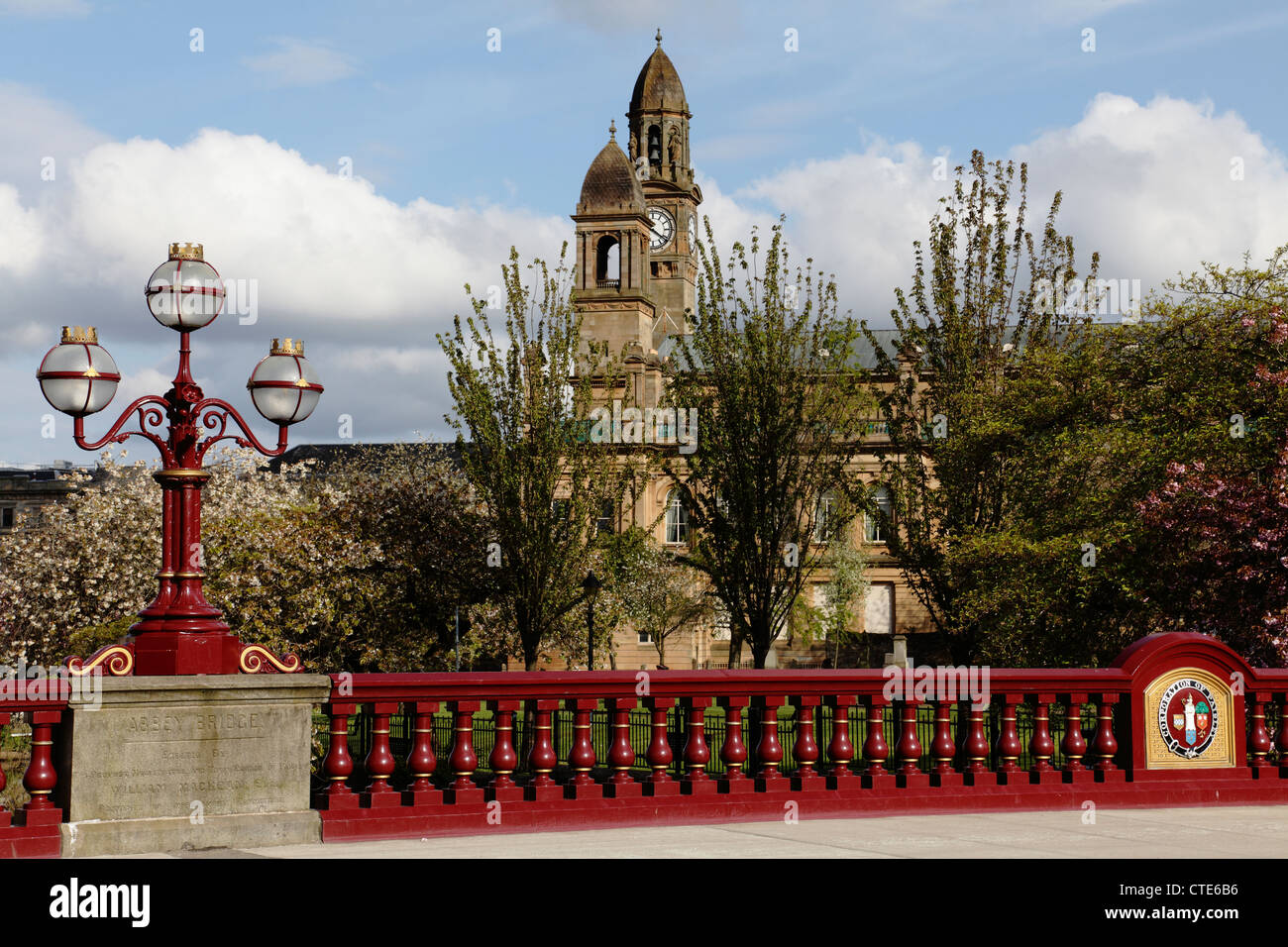 Abbey Bridge, Paisley, a Category B Listed Victorian bridge ...