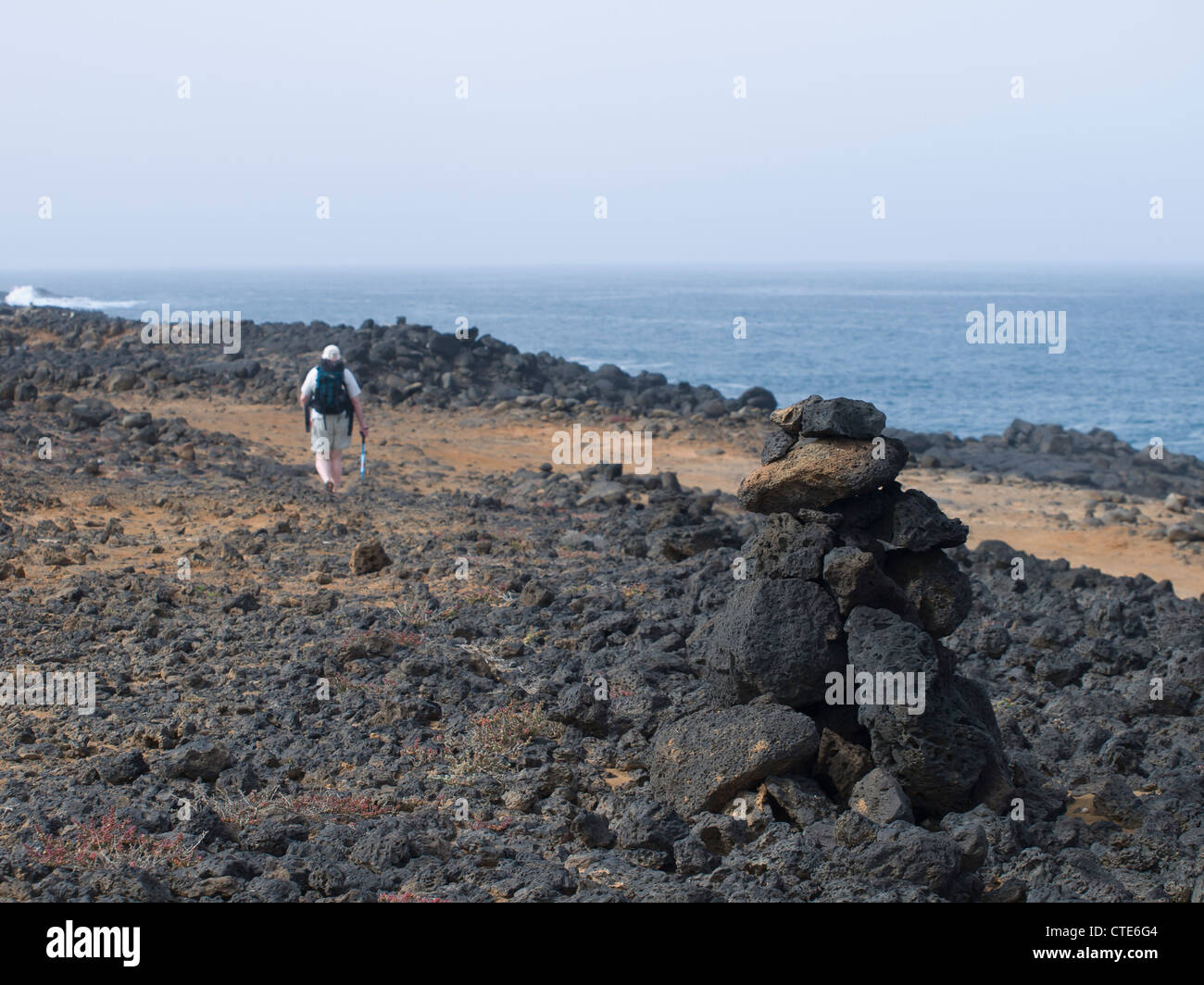 Lava cliffs hi-res stock photography and images - Alamy