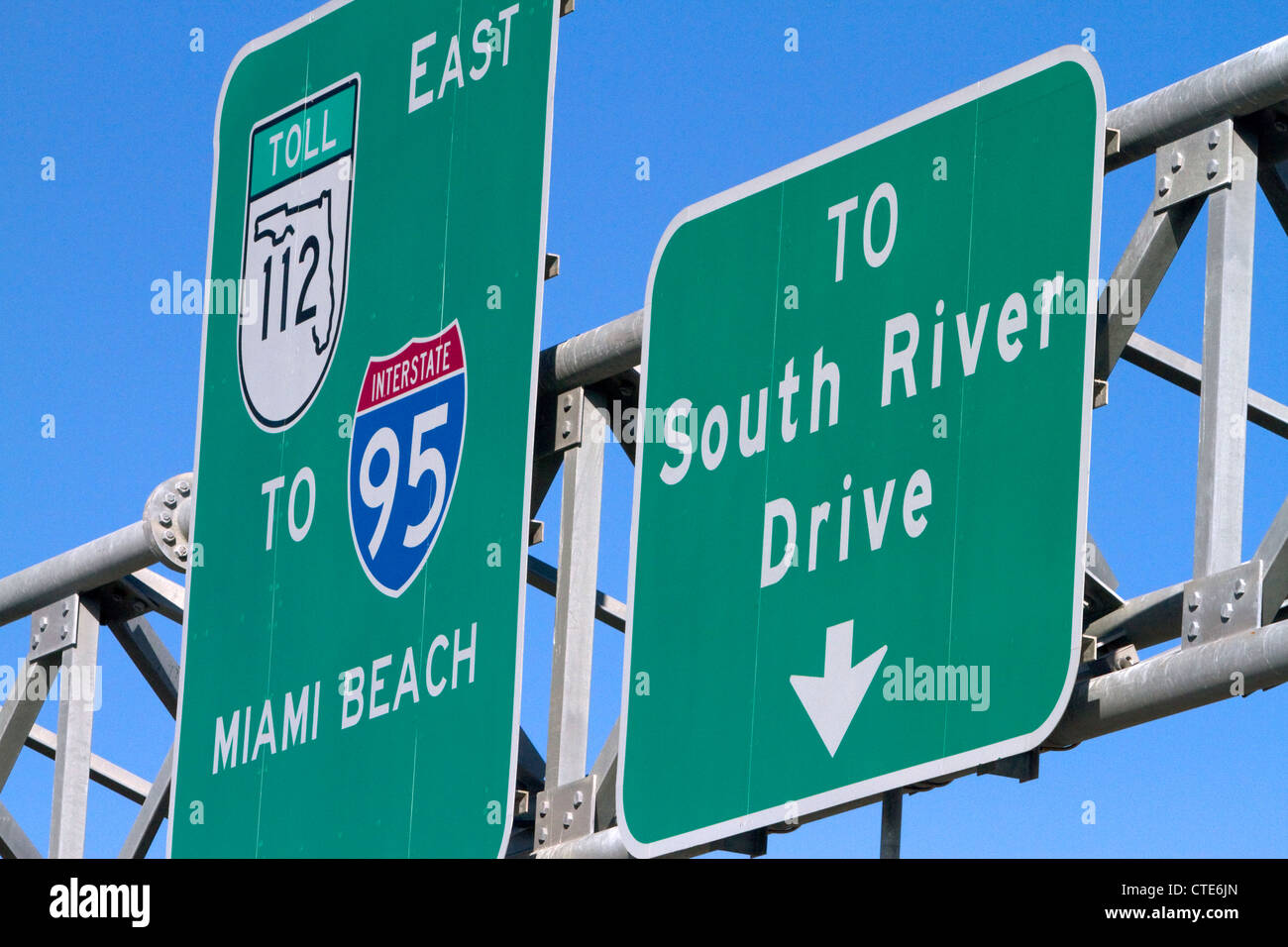 Highway sign in Miami, Florida, USA Stock Photo - Alamy