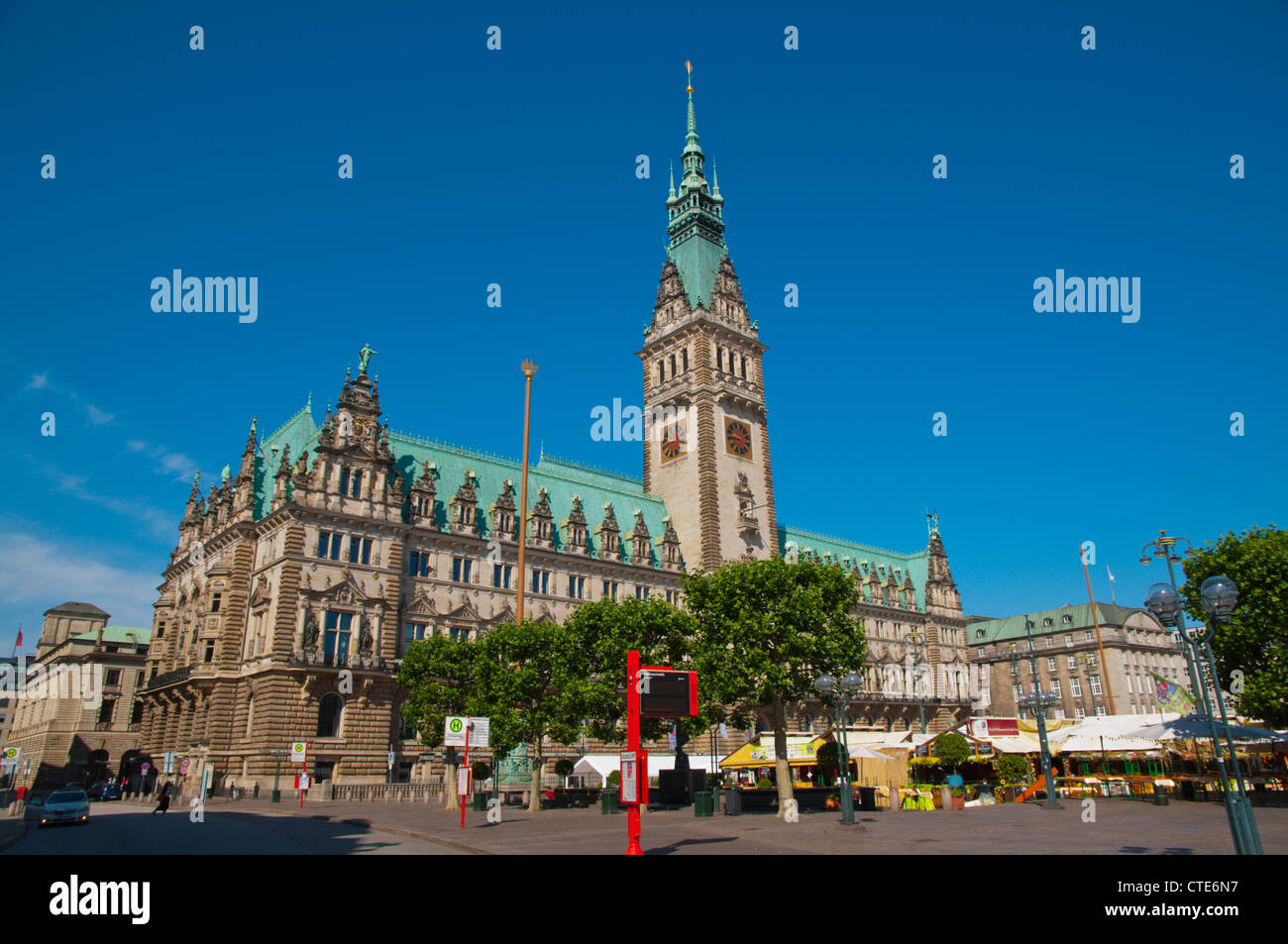 Altstadt square hall hi-res stock photography and images - Alamy