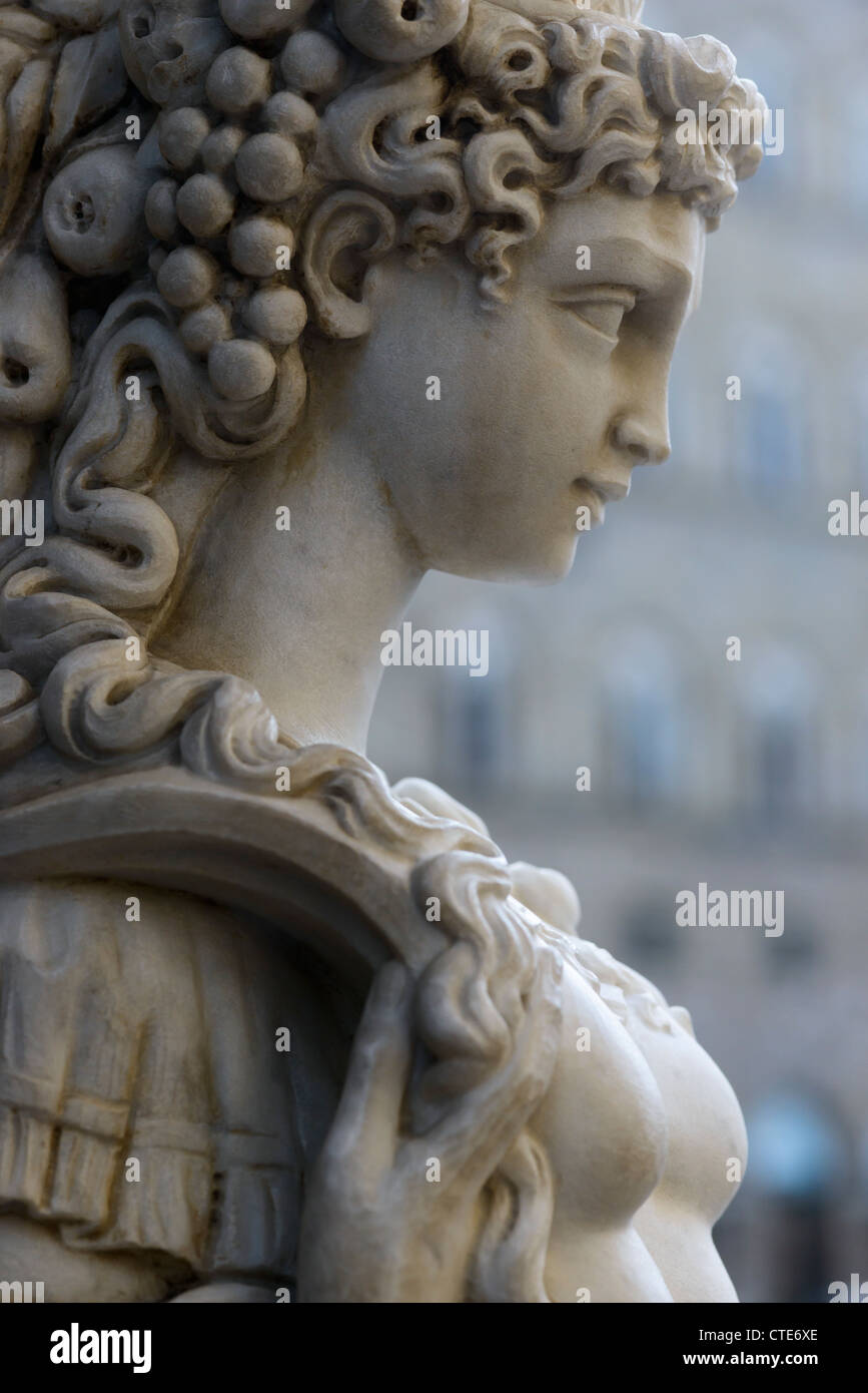 Cellini Perseus Base