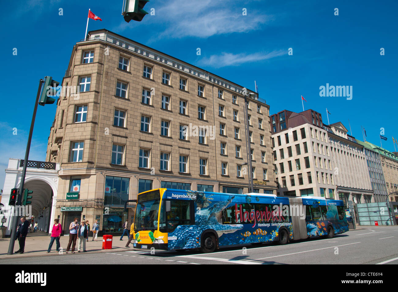 Germany hamburg jungfernstieg hi-res stock photography and images - Alamy