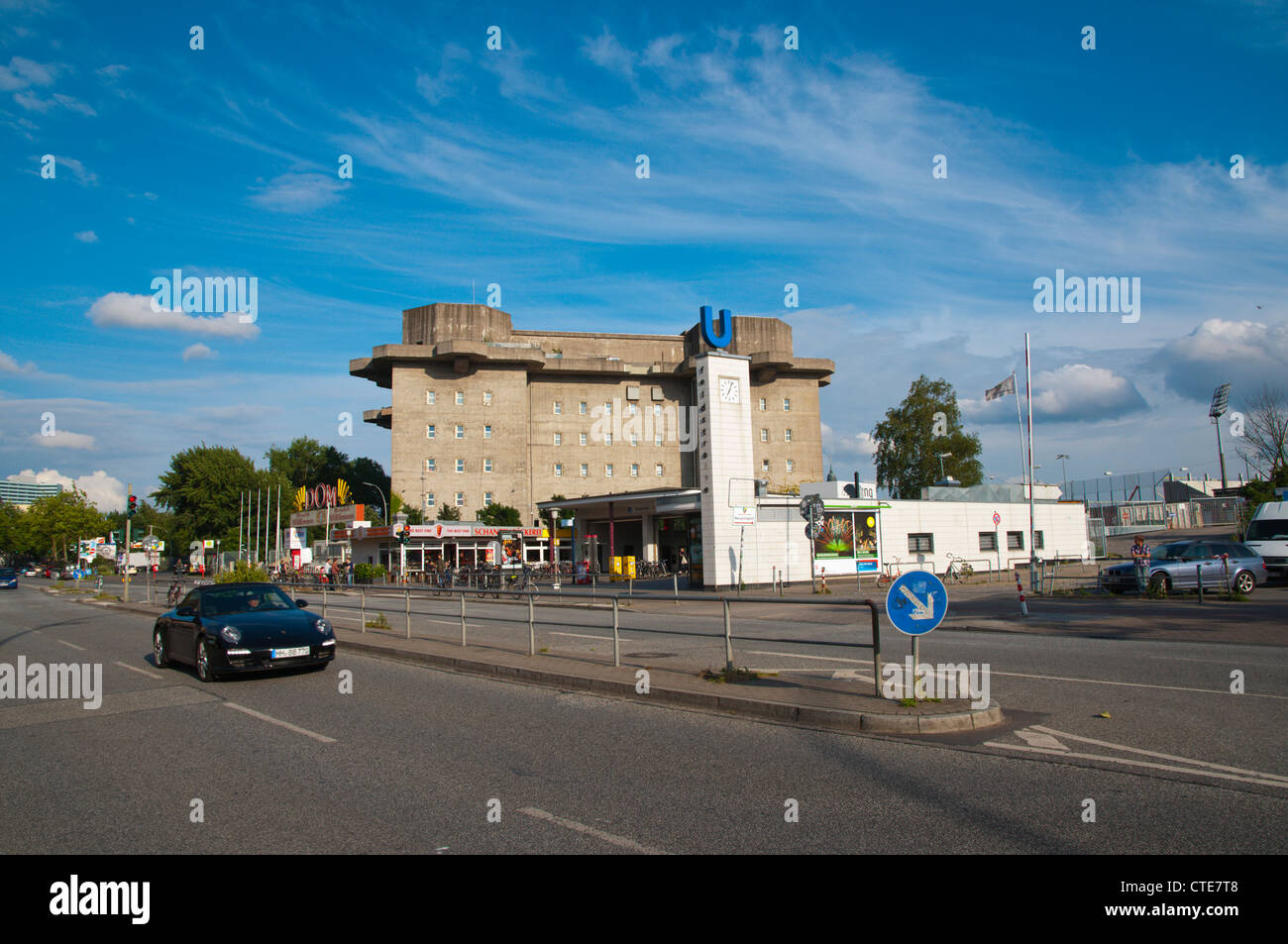 Feldstrasse street sankt pauli district hi-res stock photography and ...