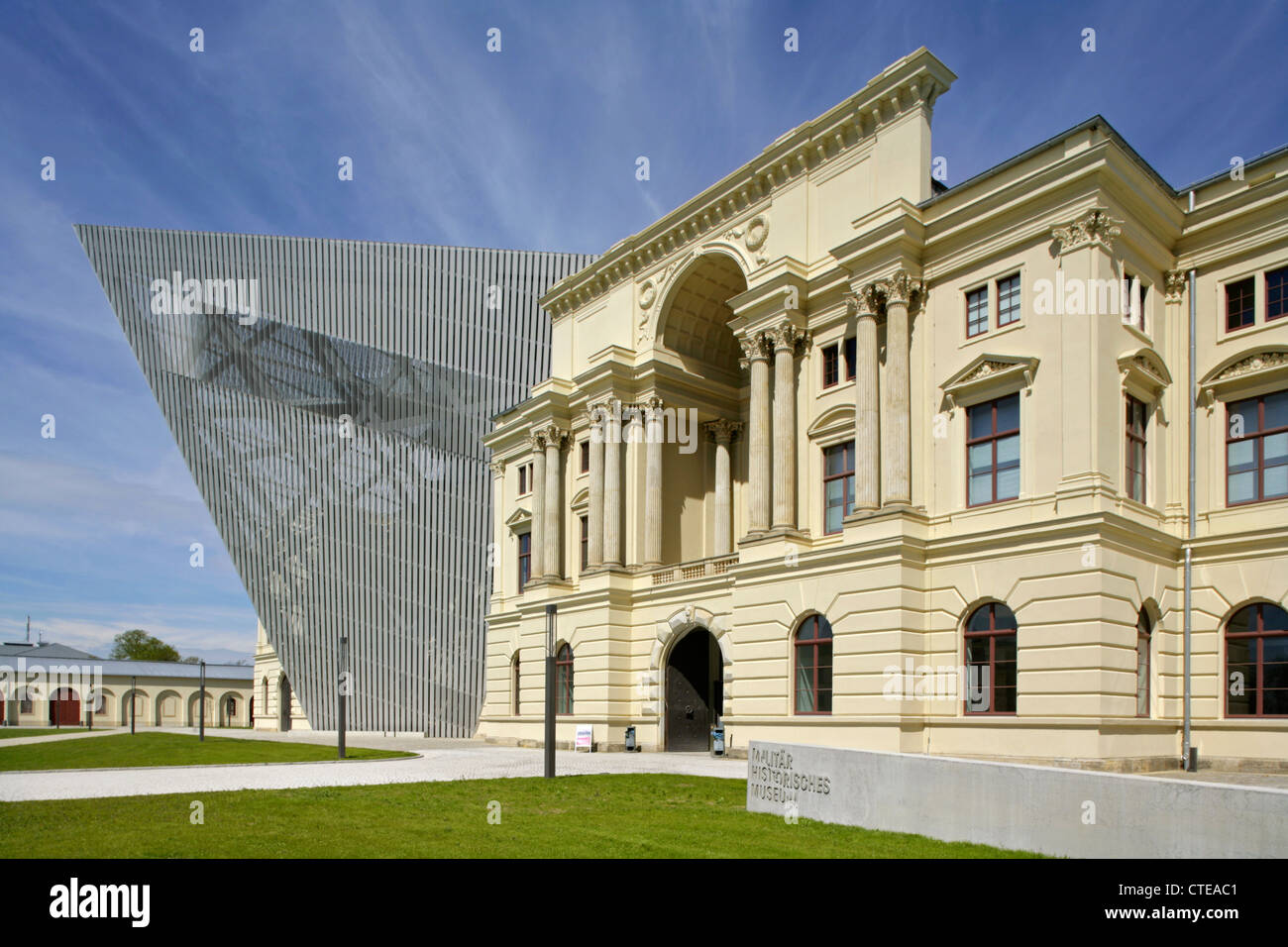 Daniel Libeskind and Hans-Gunter Merz's Museum of Military History ...