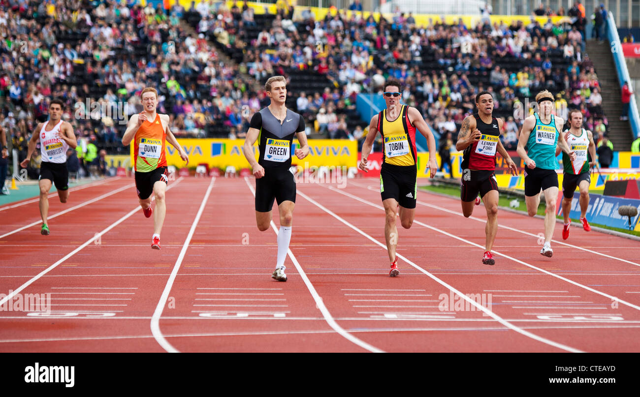 Jack GREEN winning the Mens 400m National, Aviva London Grand Prix ...
