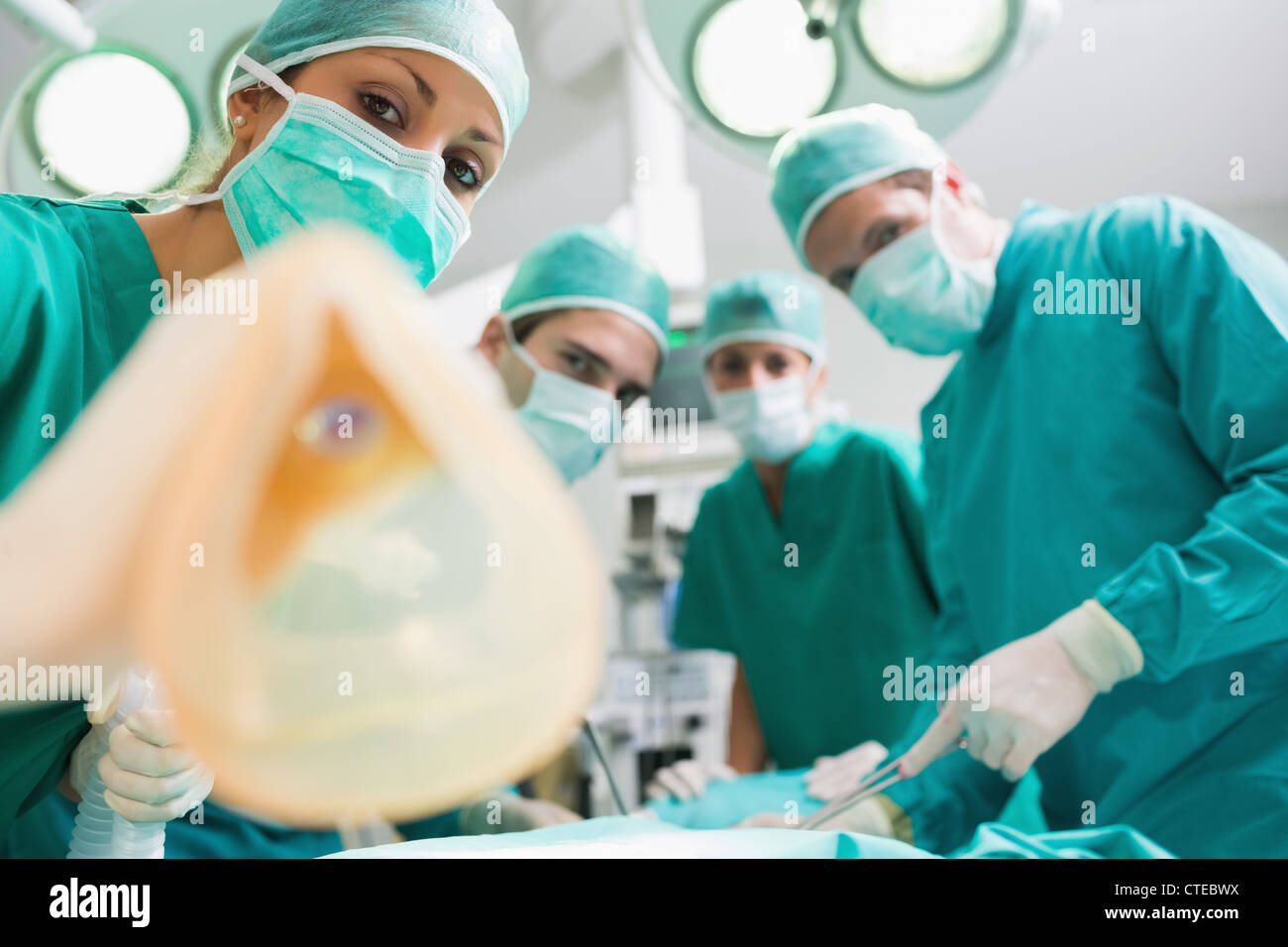 Anesthesia Mask Stock Photos & Anesthesia Mask Stock Images - Alamy