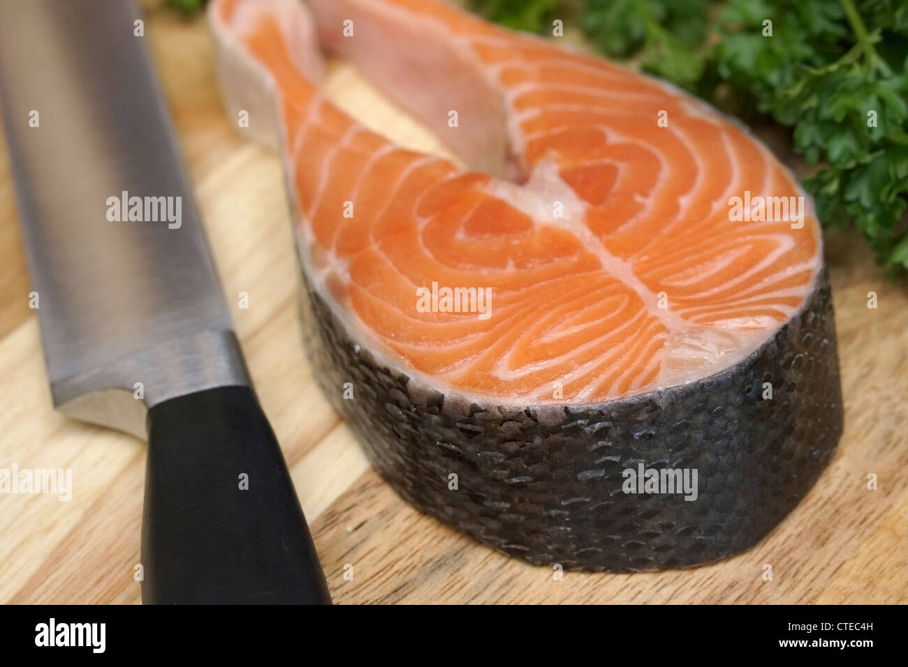 Uncooked salmon steaks hi-res stock photography and images - Alamy