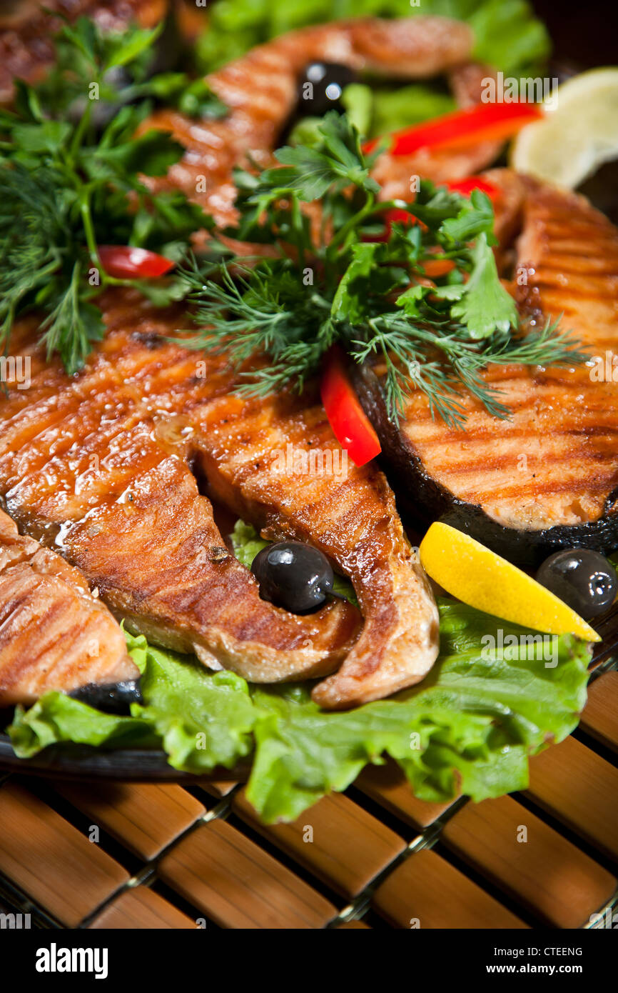Grilled fish hi-res stock photography and images - Alamy