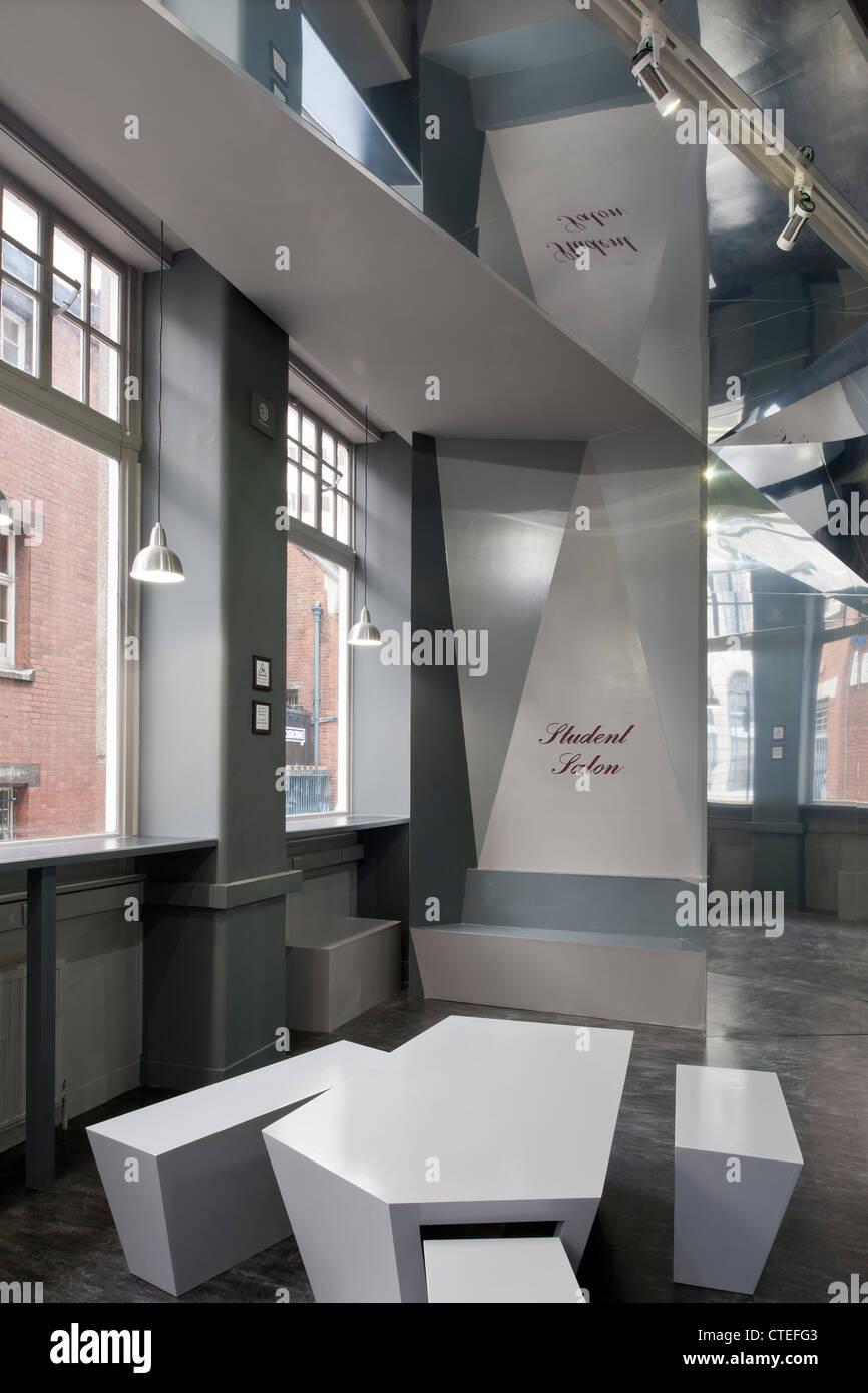 Student Salon, LSE Campus in Holborn, London, United Kingdom. Architect ...