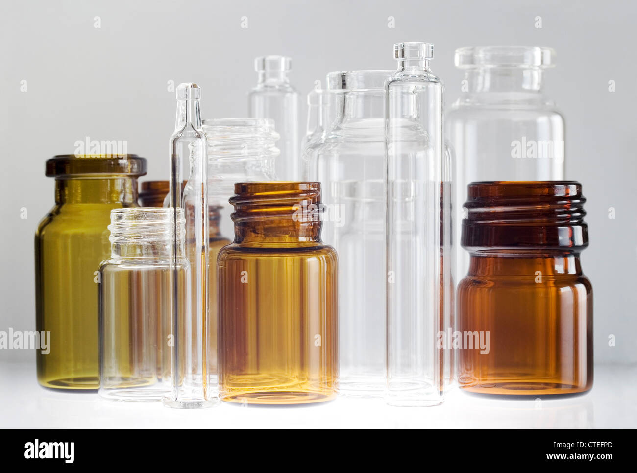 Pharmaceutical pot hi-res stock photography and images - Alamy