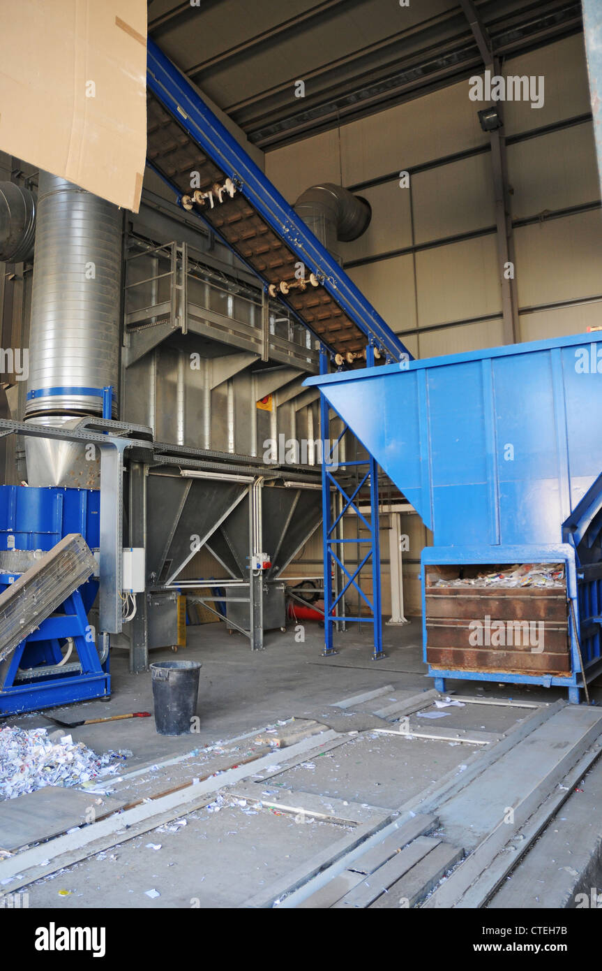 Wet storage and power plant hi-res stock photography and images - Alamy