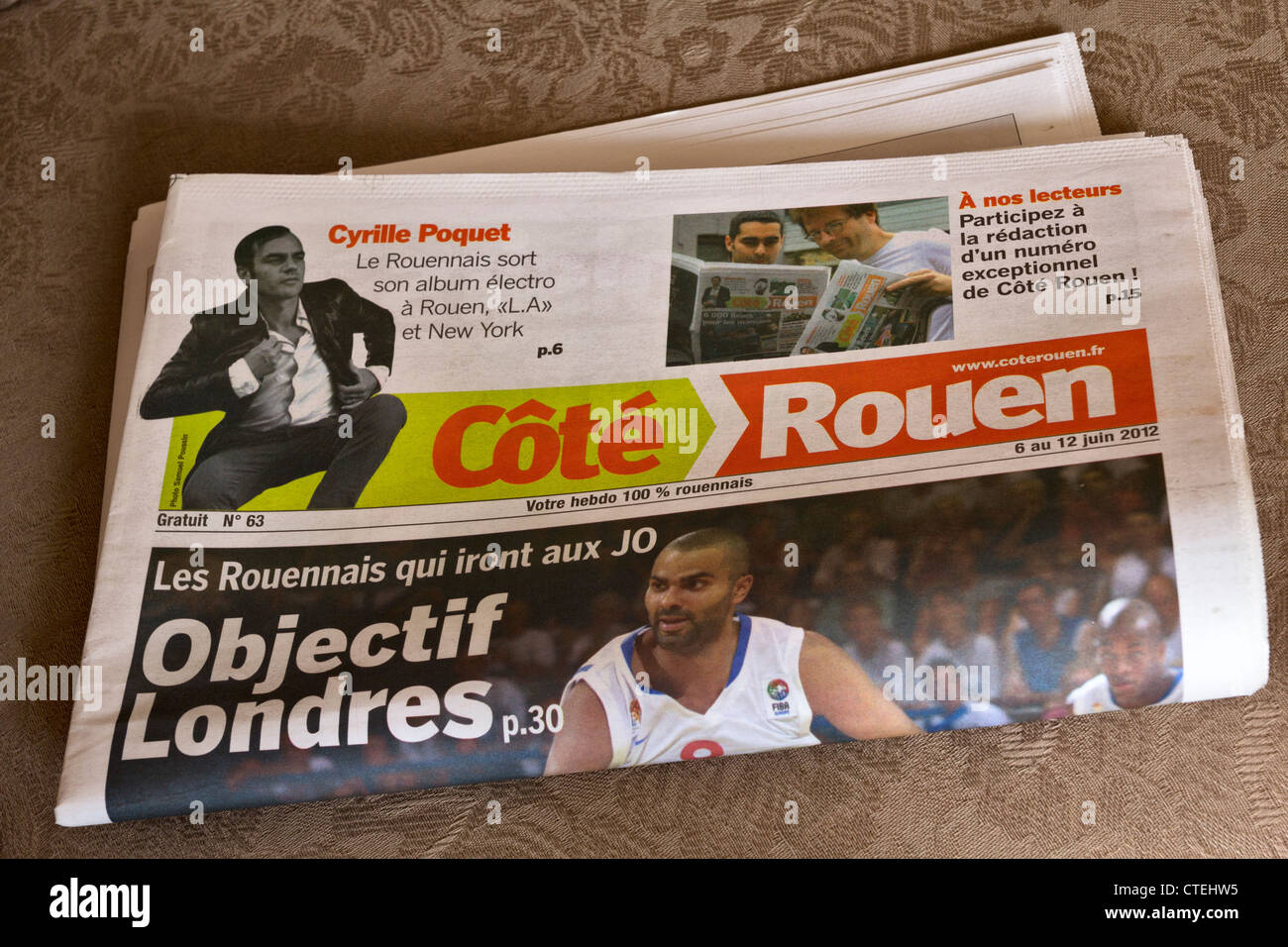 Rouen local newspaper Stock Photo - Alamy