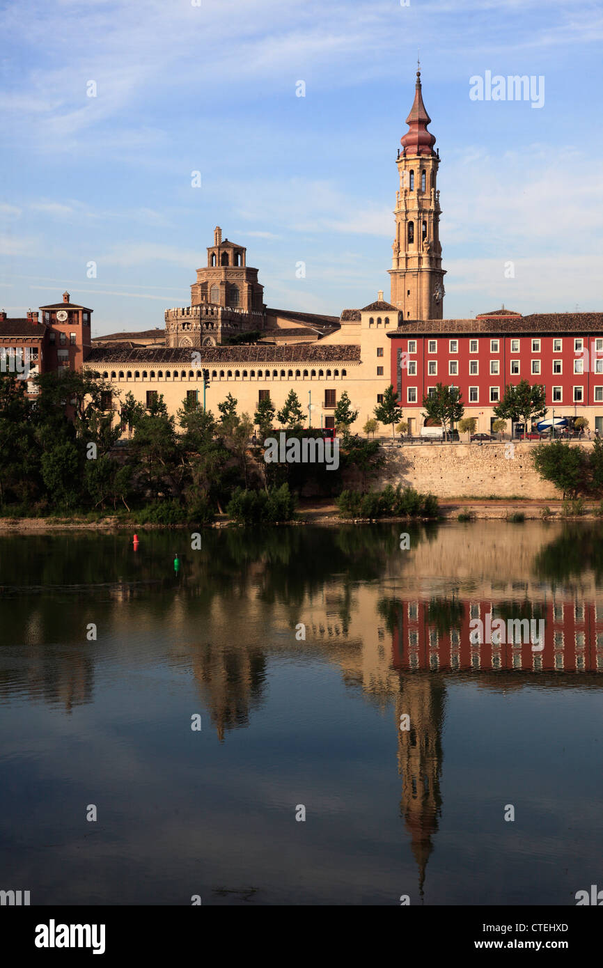 Spain, Aragon, Zaragoza, La Seo, Cathedral, , Ebro River Stock Photo ...