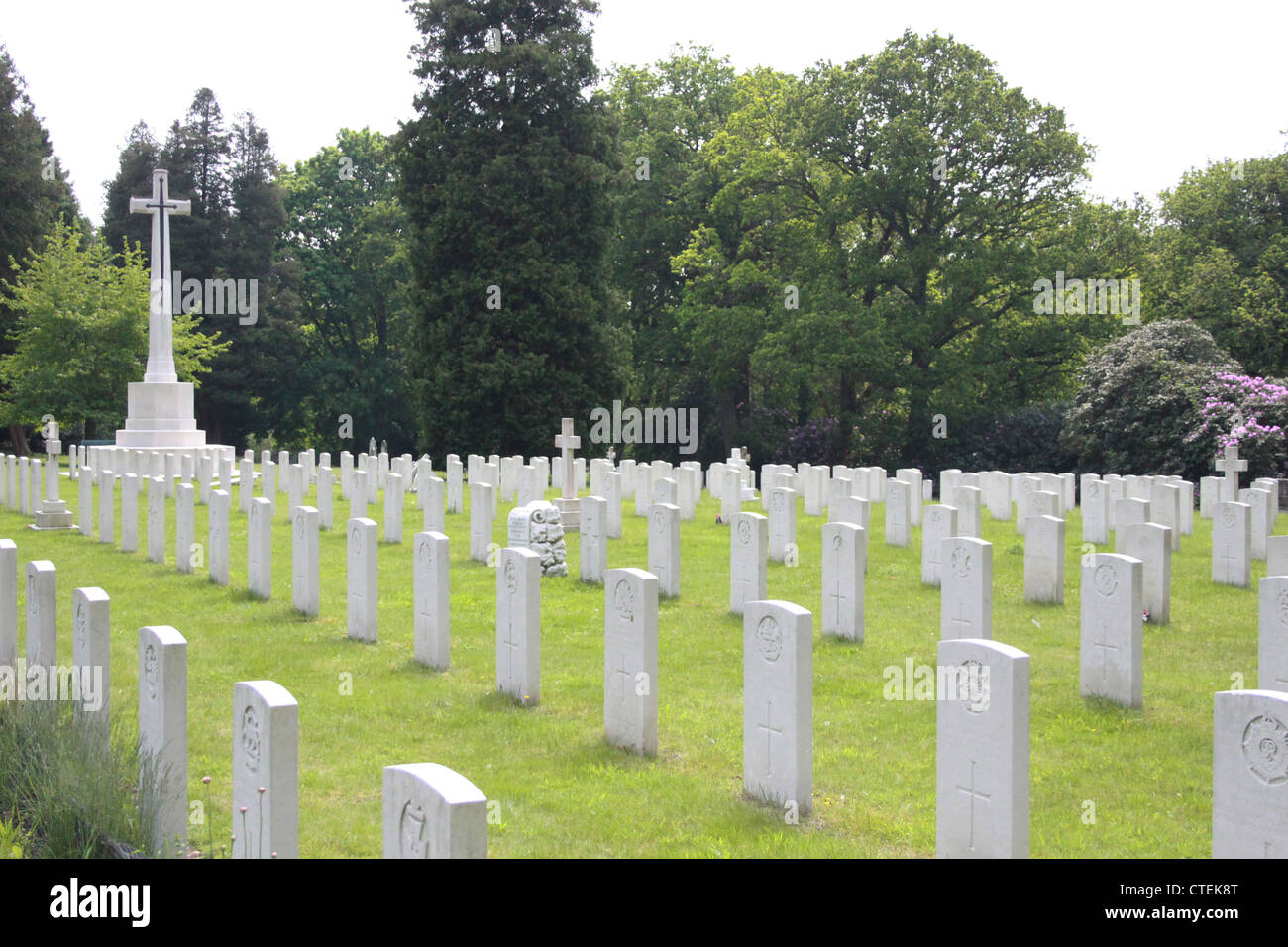 Netley cemetery hi-res stock photography and images - Alamy
