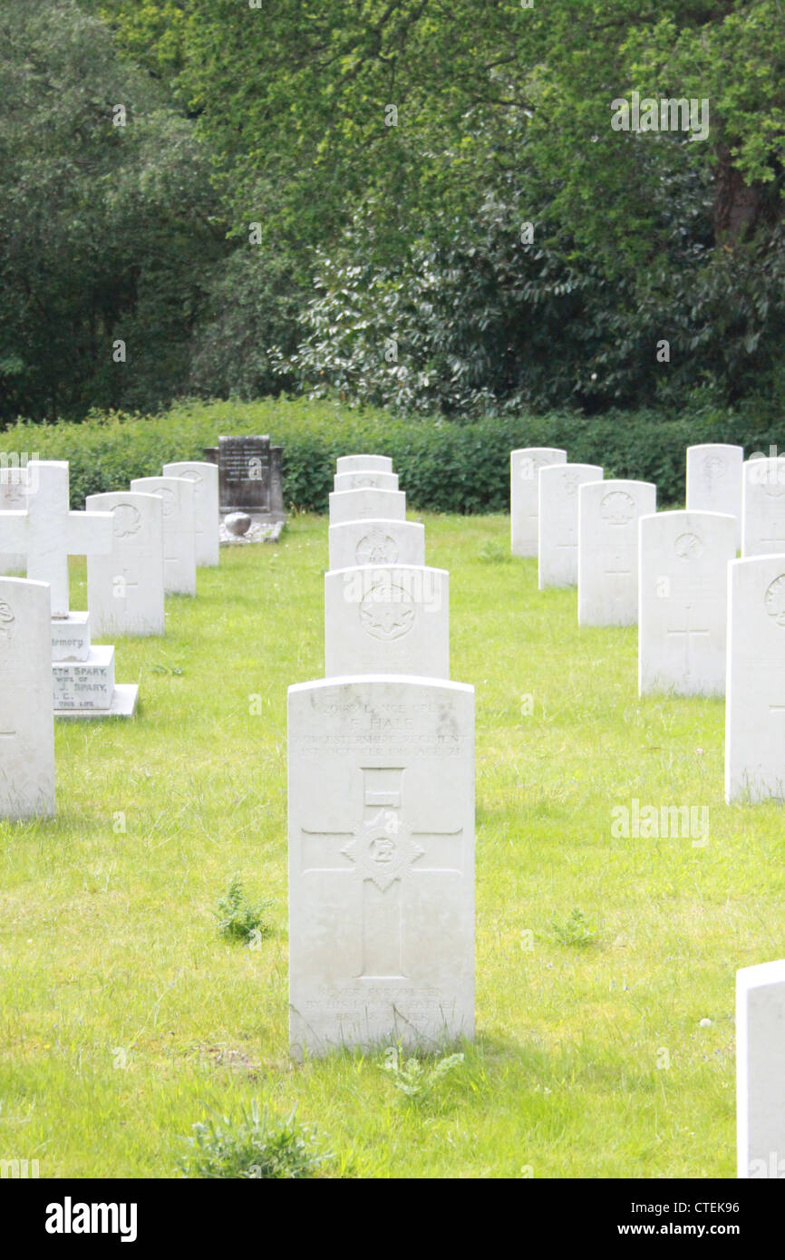 Netley cemetery hi-res stock photography and images - Alamy
