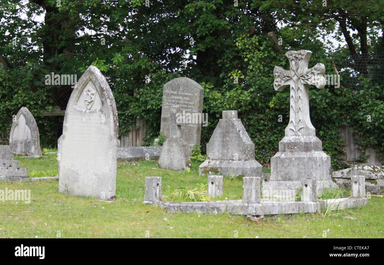 Netley cemetery hi-res stock photography and images - Alamy