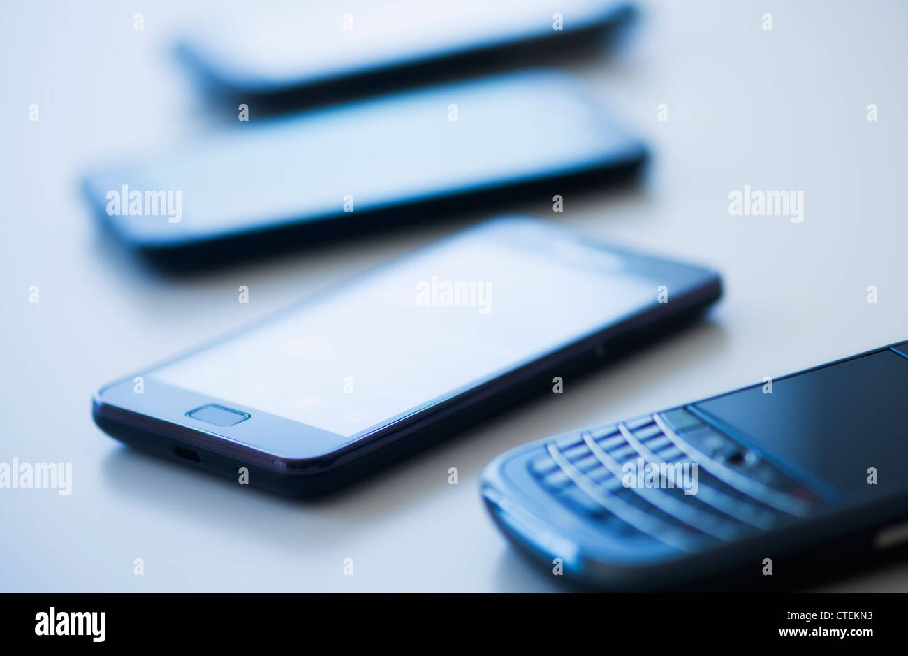 Mobile choice hi-res stock photography and images - Alamy