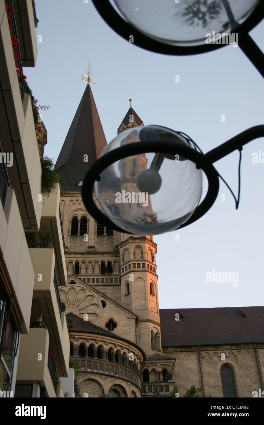 White background saint martin hi-res stock photography and images - Alamy