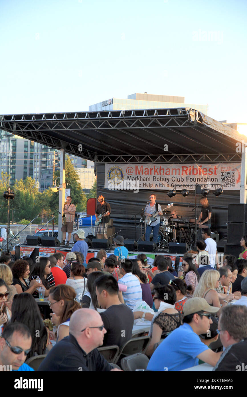 Ribfest hi-res stock photography and images - Alamy