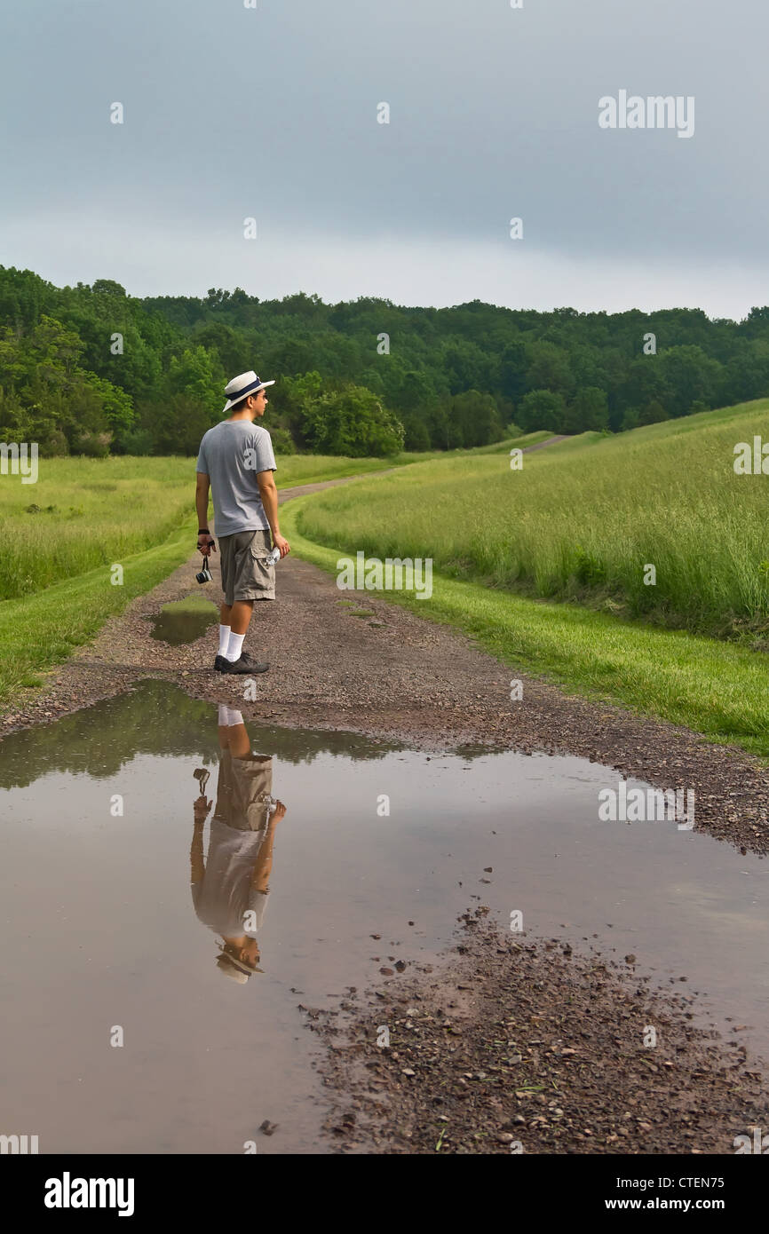 Man walking in mud hi-res stock photography and images - Alamy