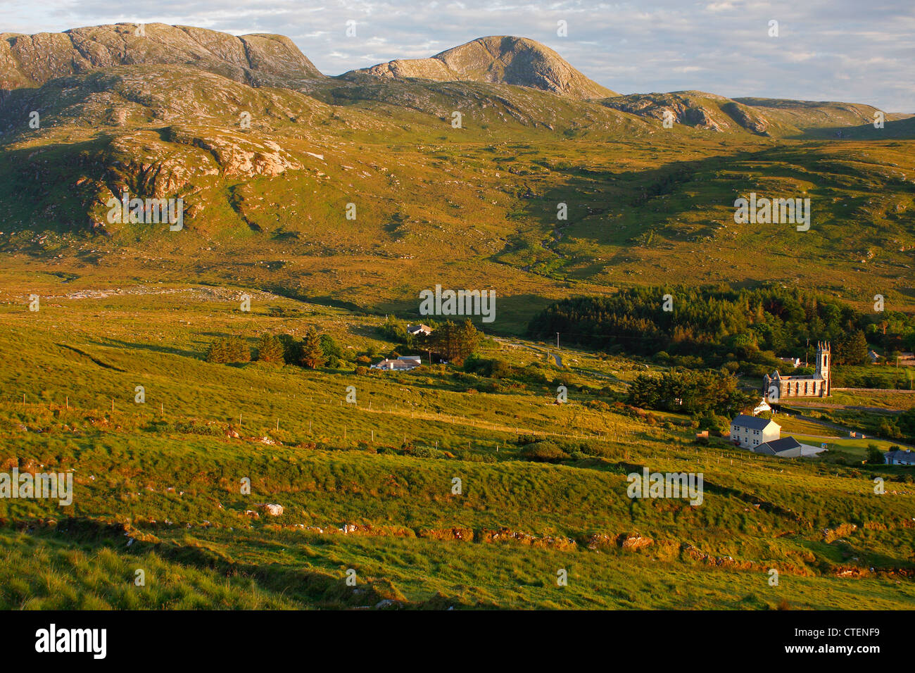 Places to see in donegal hi-res stock photography and images - Alamy