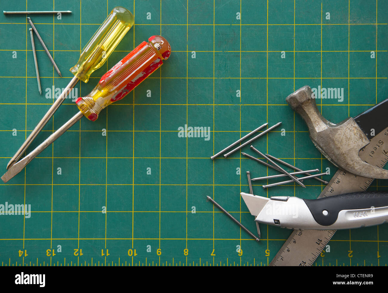 Grid ruler hi-res stock photography and images - Alamy