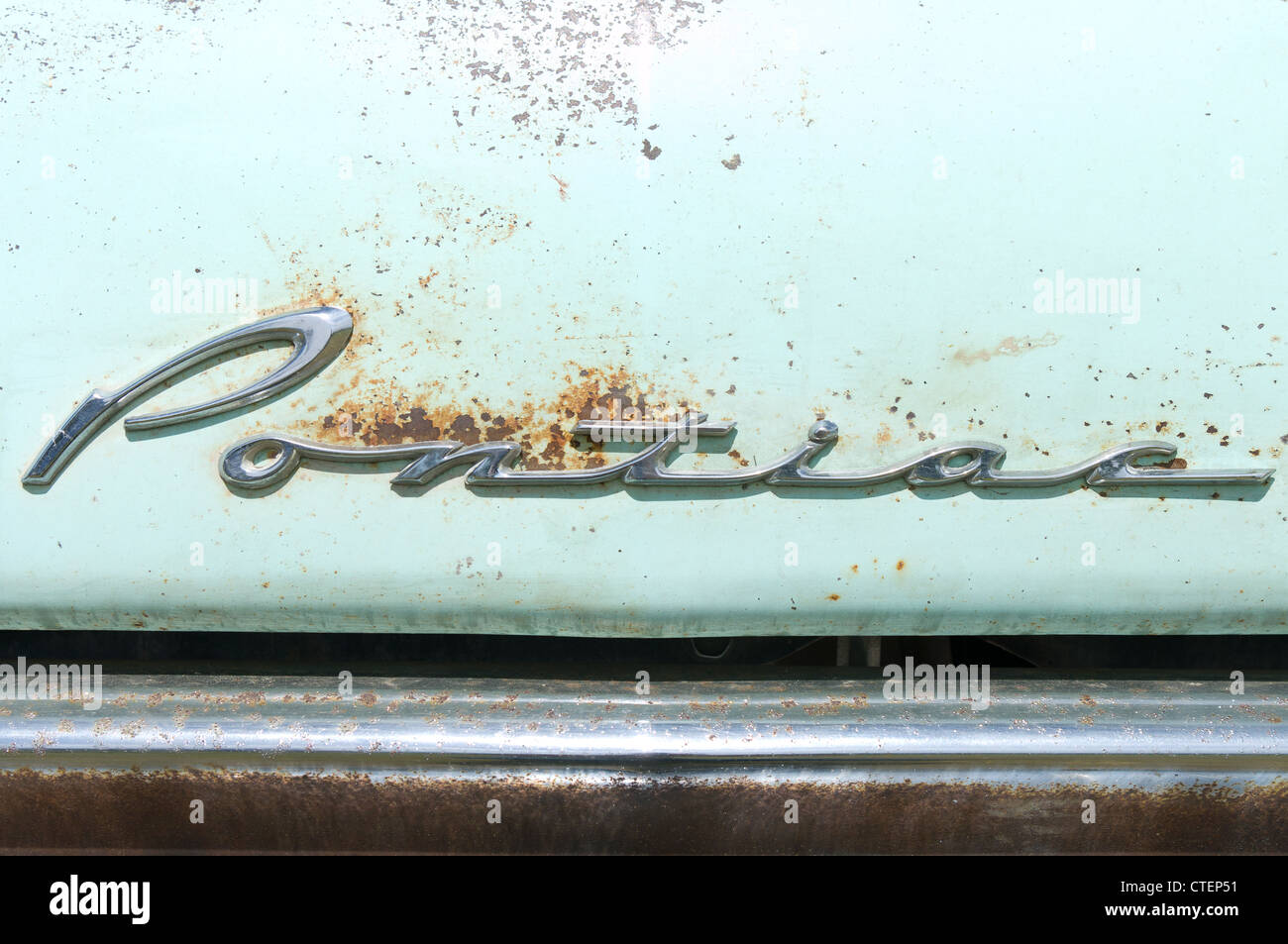Old rusty pontiac hi-res stock photography and images - Alamy