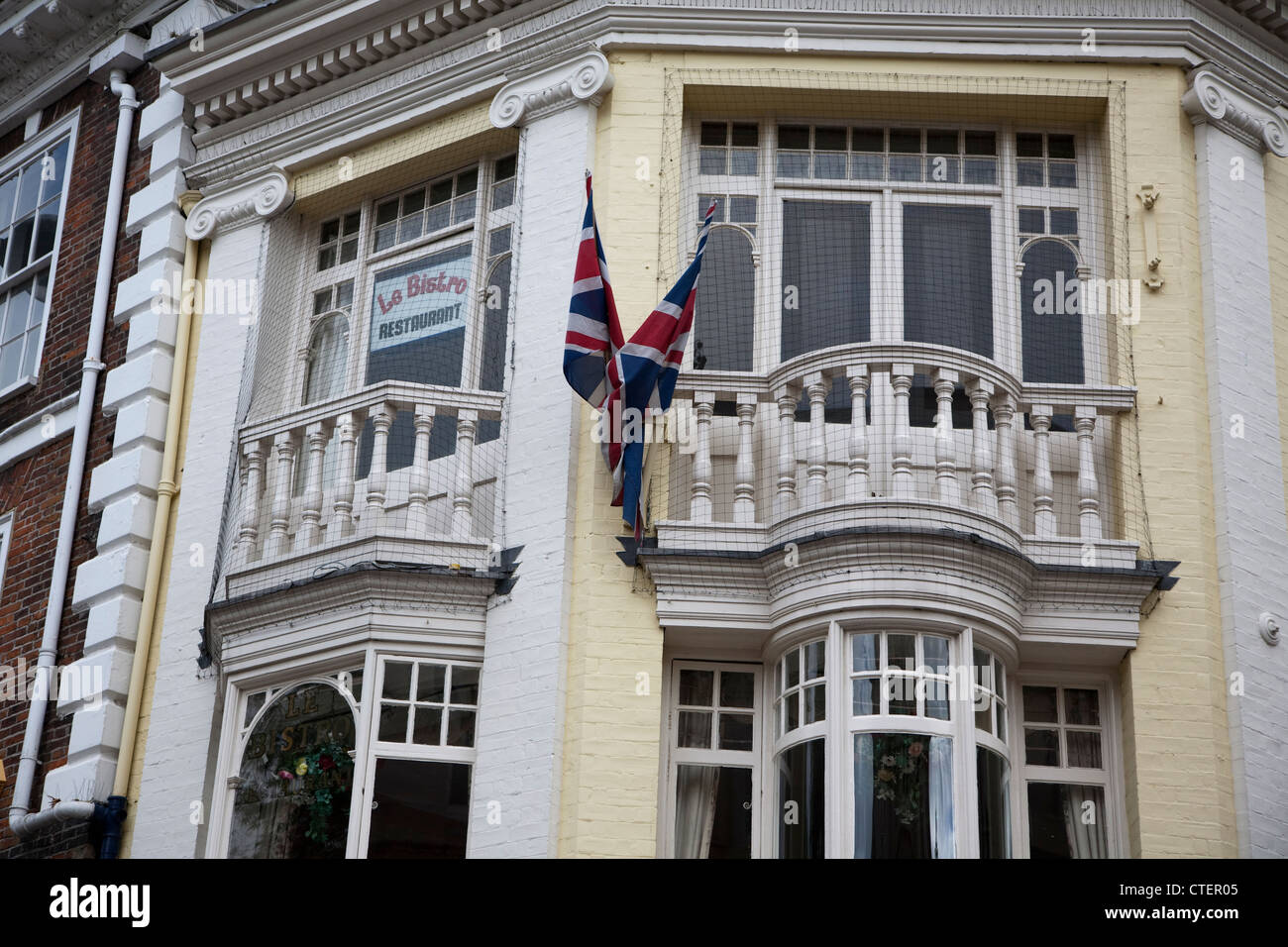 Le Bistro French Restaurant in England Stock Photo - Alamy