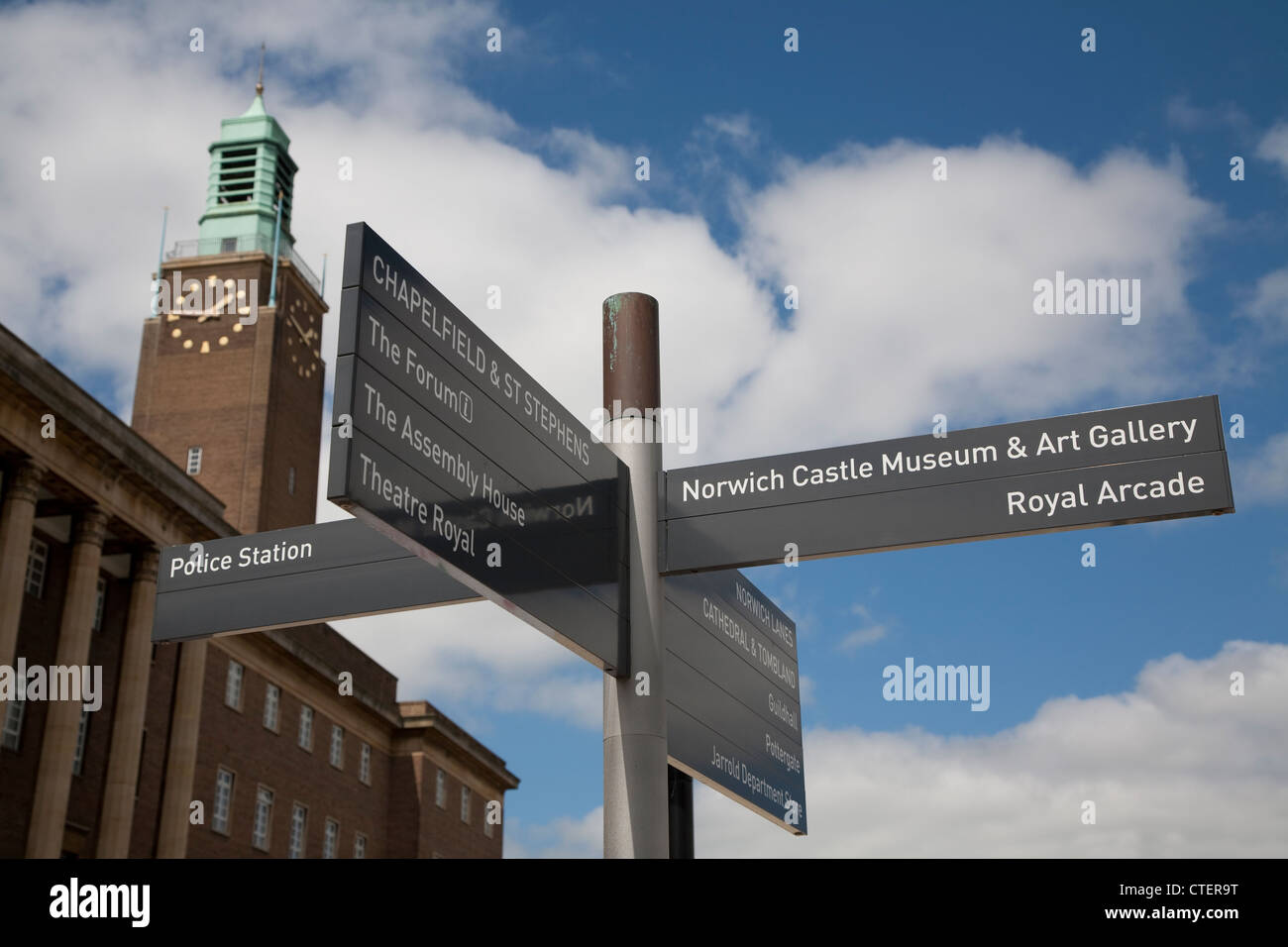 Norwich Town Hall High Resolution Stock Photography and Images - Alamy