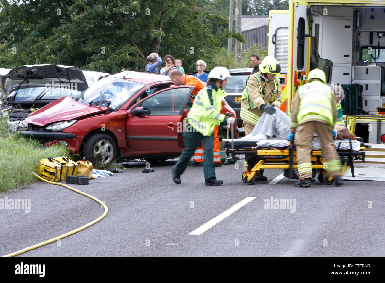 Two cars accident hi-res stock photography and images - Alamy