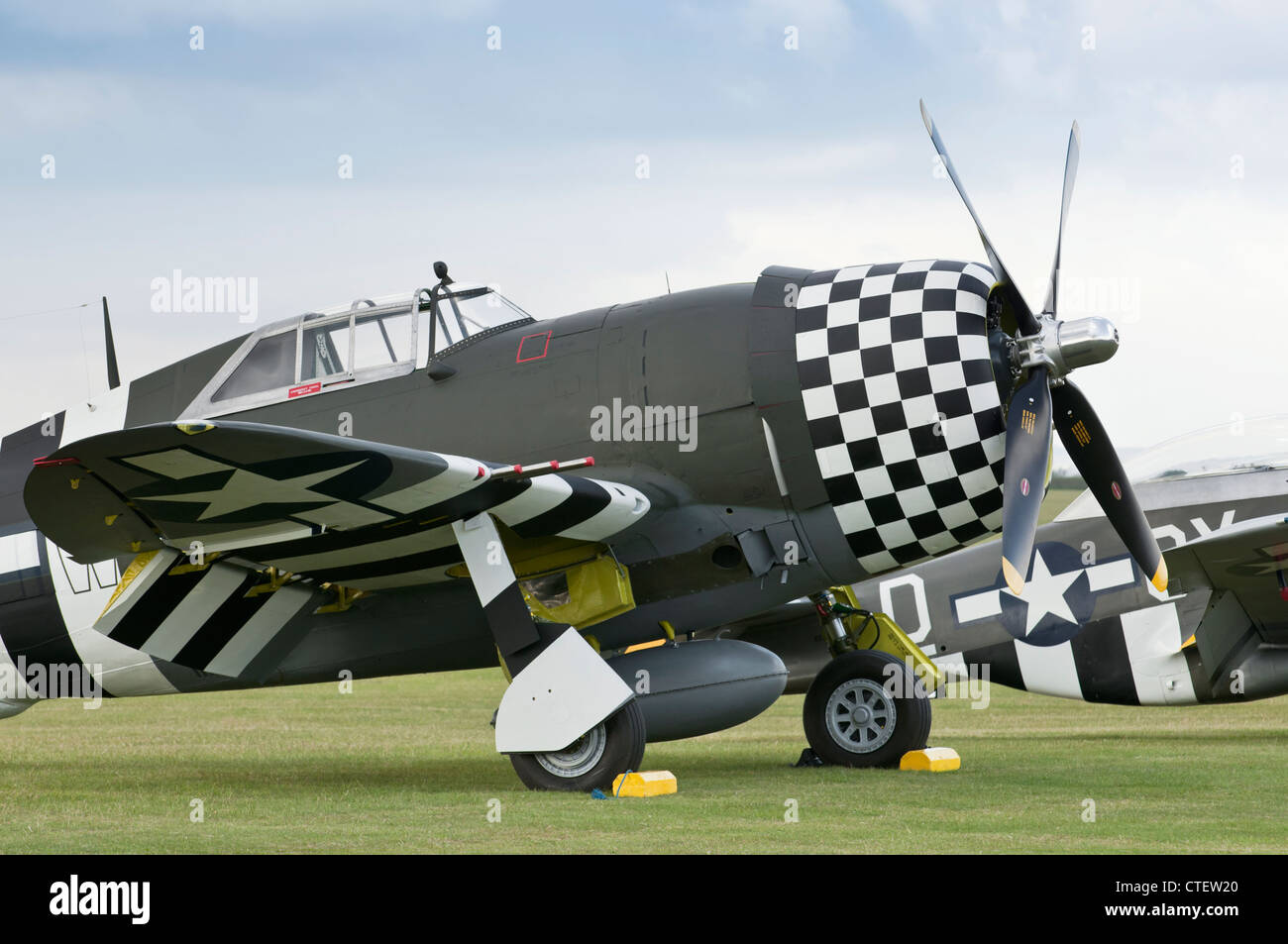 P-47D-23 Razorback AirCorps Aviation, 43% OFF