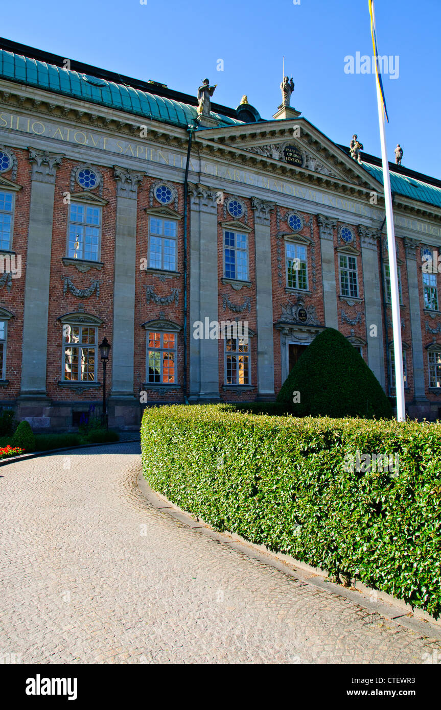 The Swedish House of Nobility (Swedish: Riddarhuset) maintains records ...