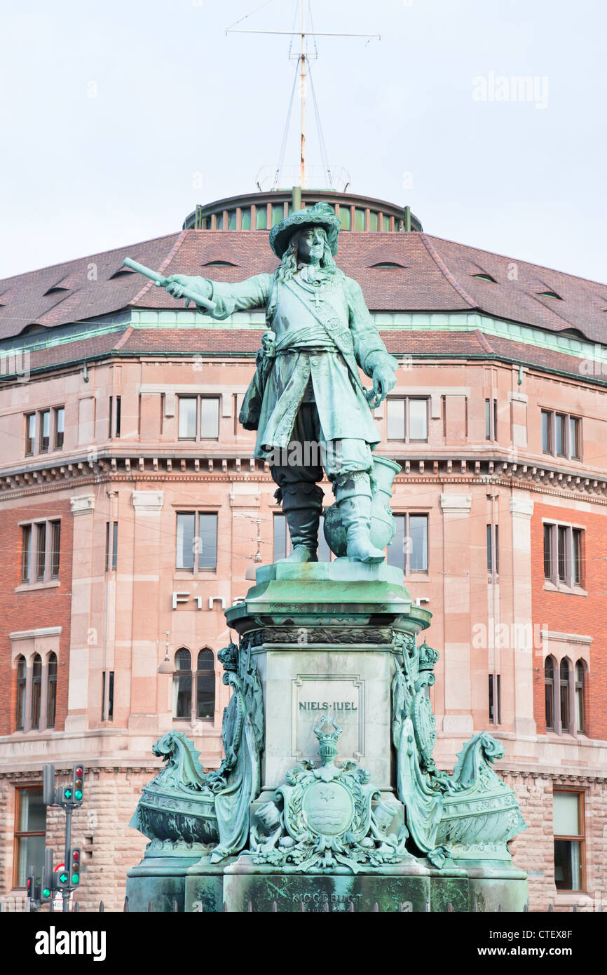 Statue of Danish-Norwegian admiral Niels Juel in Copenhagen, Denmark ...