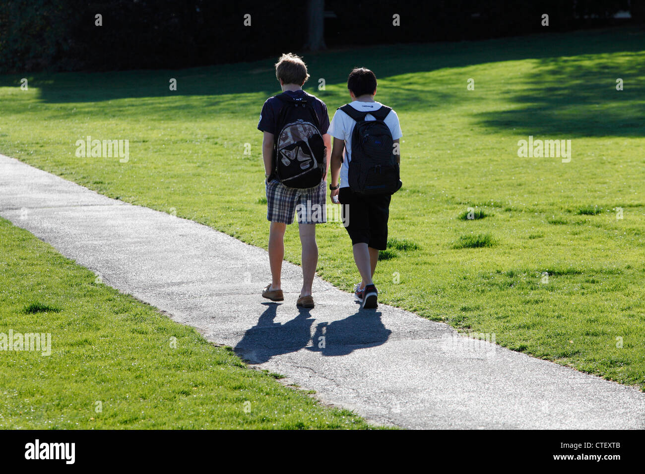 Walking to school private hi-res stock photography and images - Alamy