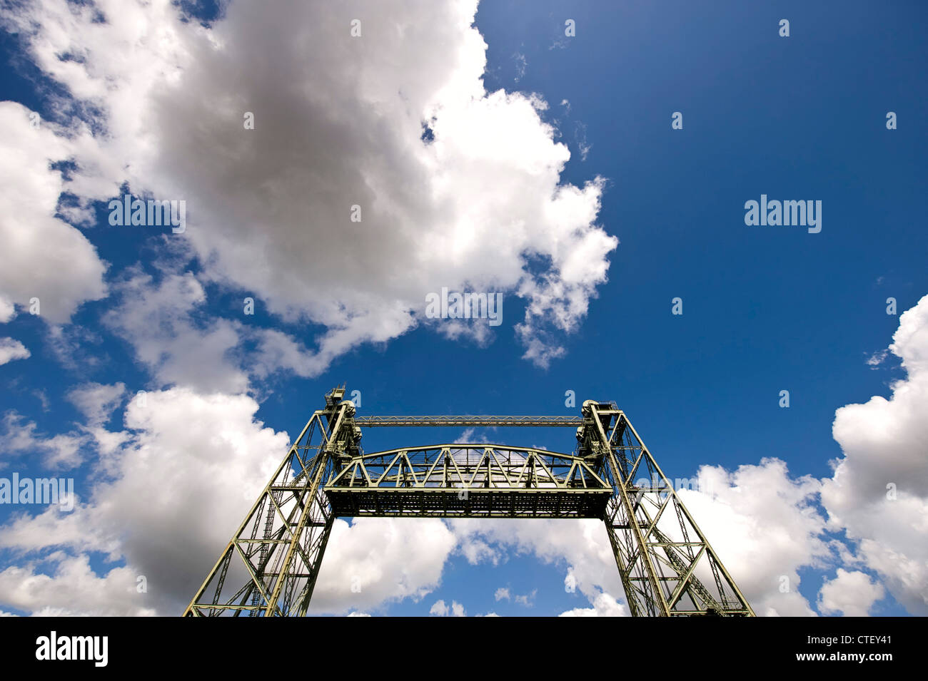 'De Hef' old industrial railway bridge in the city of Rotterdam in the ...